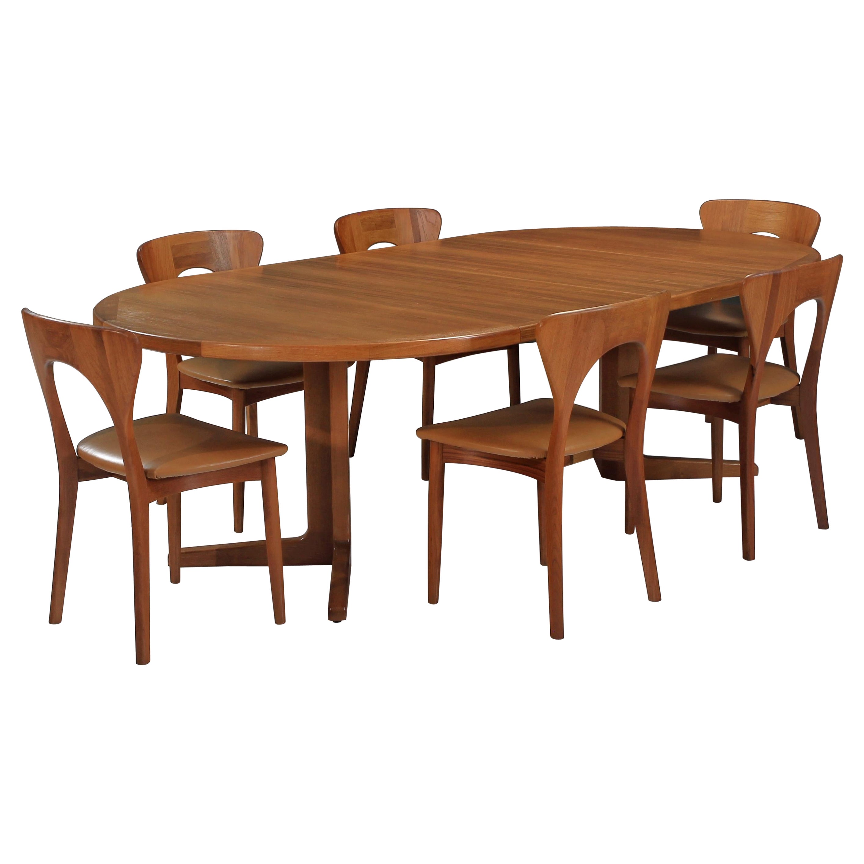 Dining Set - Danish Midcentury Teak table and 8 chairs by Niels Otto ...