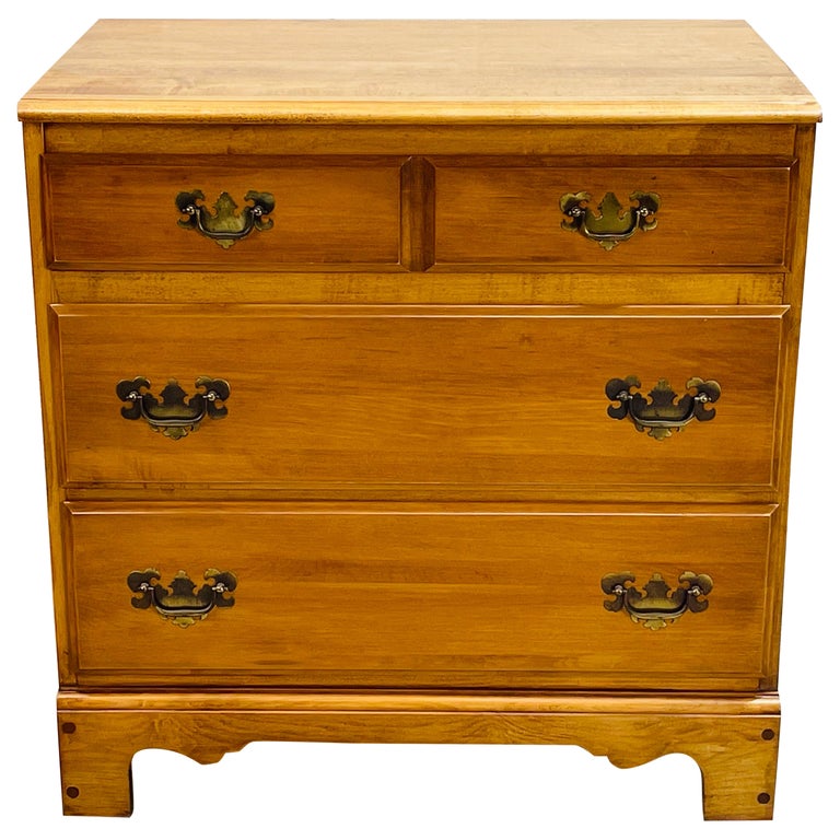 1970s Maple Wood Small Dresser For Sale at 1stDibs