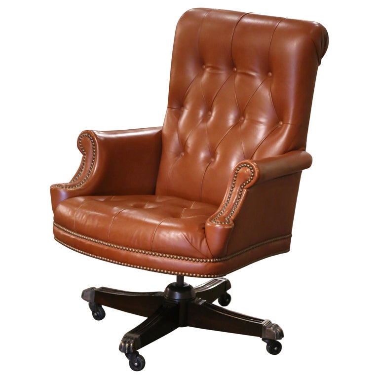Fauteuil de bureau vintage réglable et pivotant en cuir fauve En vente ...