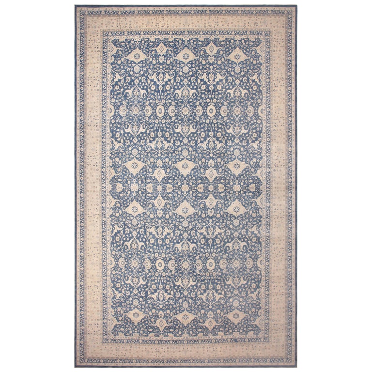 Oversized Modern Indian Agra Rug. 15 ft x 24 ft 9 in For Sale at 1stDibs