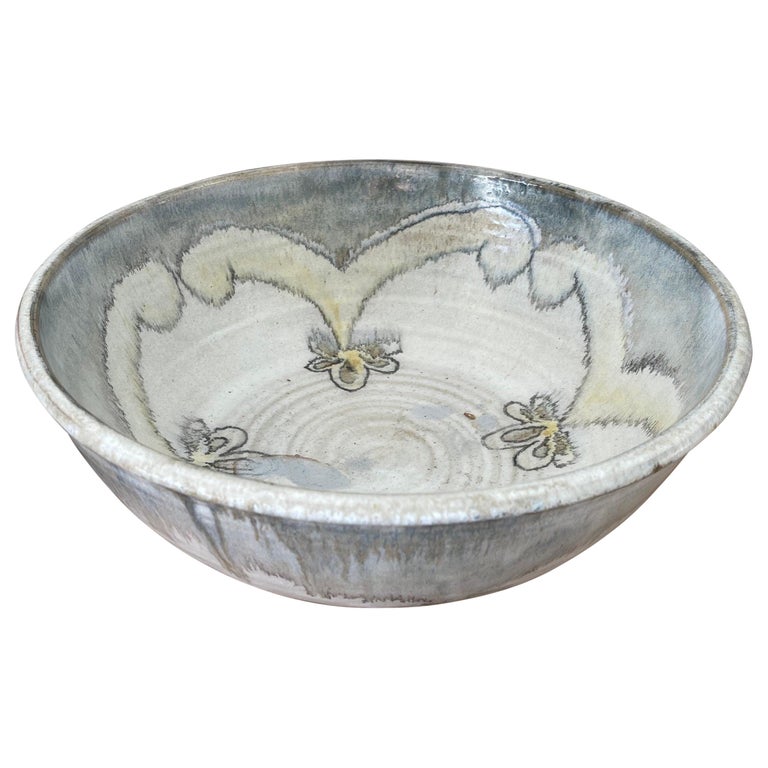 Signed Vintage Pottery For Sale at 1stDibs