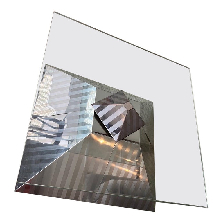 1980s Postmorden Chrome Mirrored Pyramid Coffee Table For Sale at 1stDibs