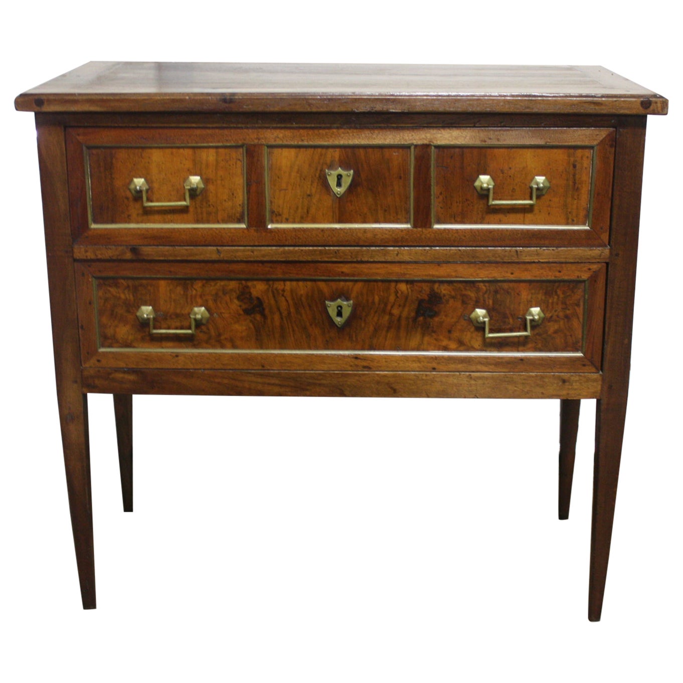 French 18th Century Commode "Sauteuse" at 1stDibs
