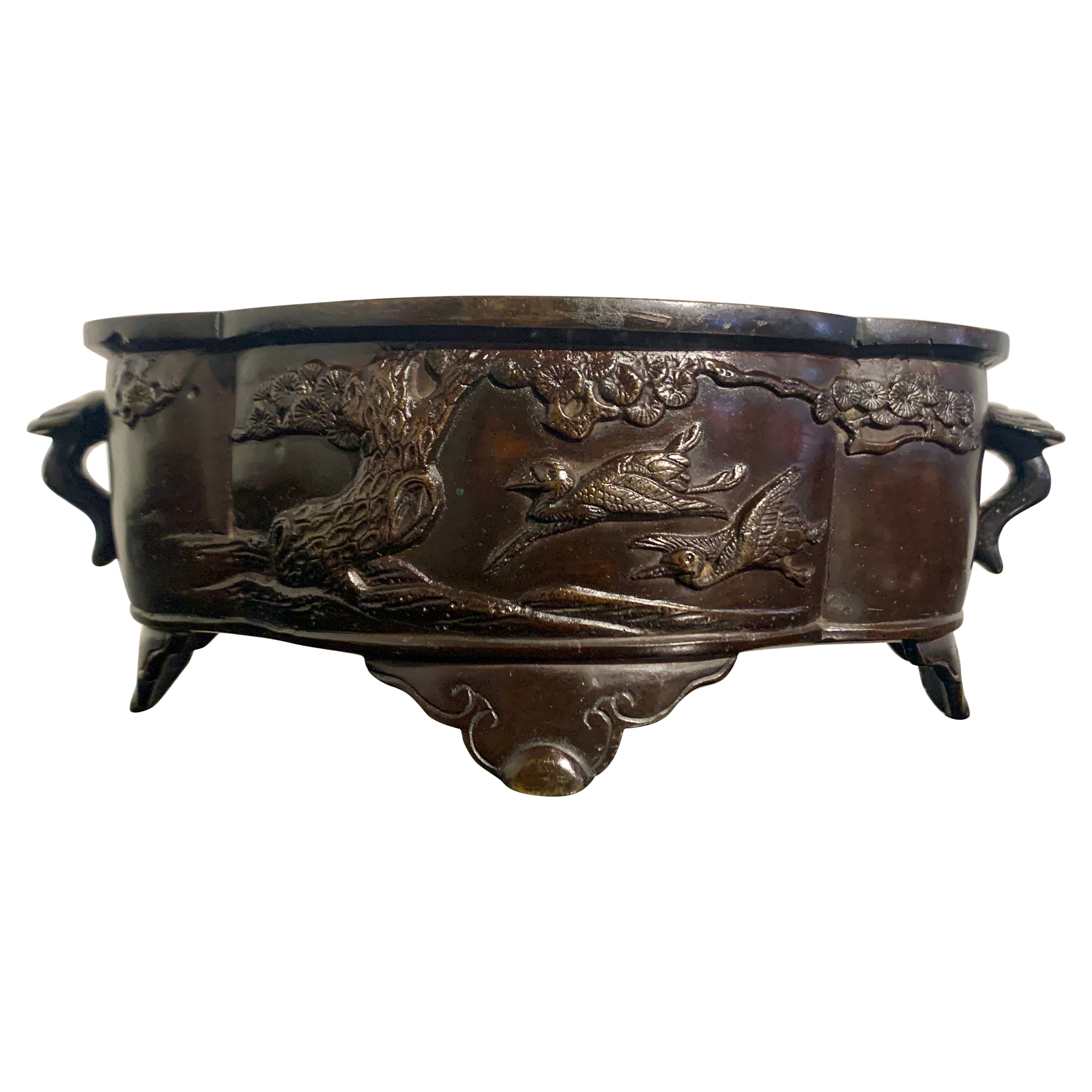 Japanese Cast Bronze Suiban Ikebana Vessel, Meiji Period, Japan at 1stDibs