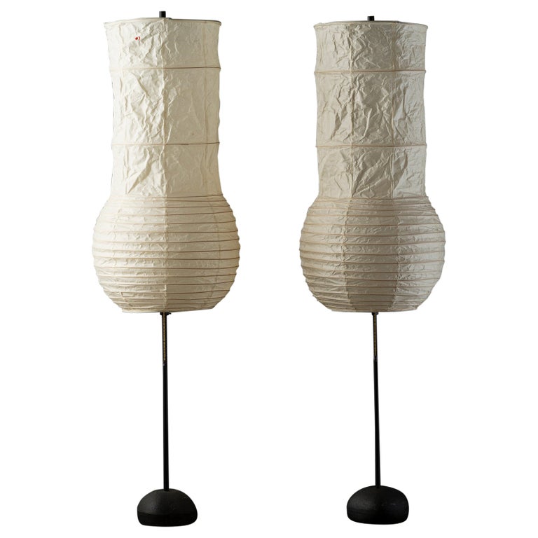 Isamu Noguchi Pair of Akari S1 on Single Stem Base T2, Ozeki, 1951 For Sale at 1stDibs