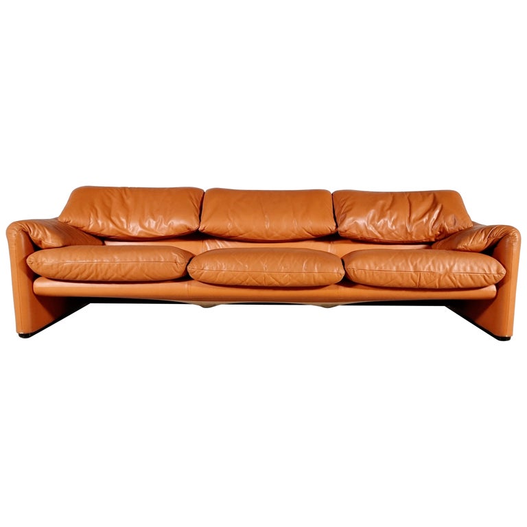 3-Seater Maralunga Sofa by Vico Magistretti for Cassina, 1970s For Sale ...