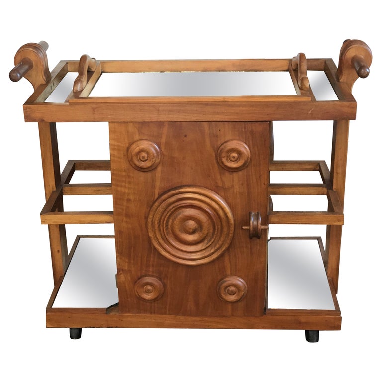 Chariot en noyer massif de style brutaliste, 1940 En vente sur 1stDibs