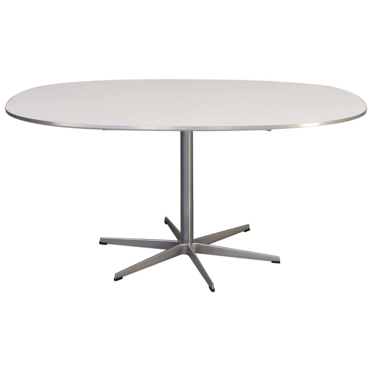 Piet Hein superellipse dining table for Fritz Hansen For Sale at 1stDibs