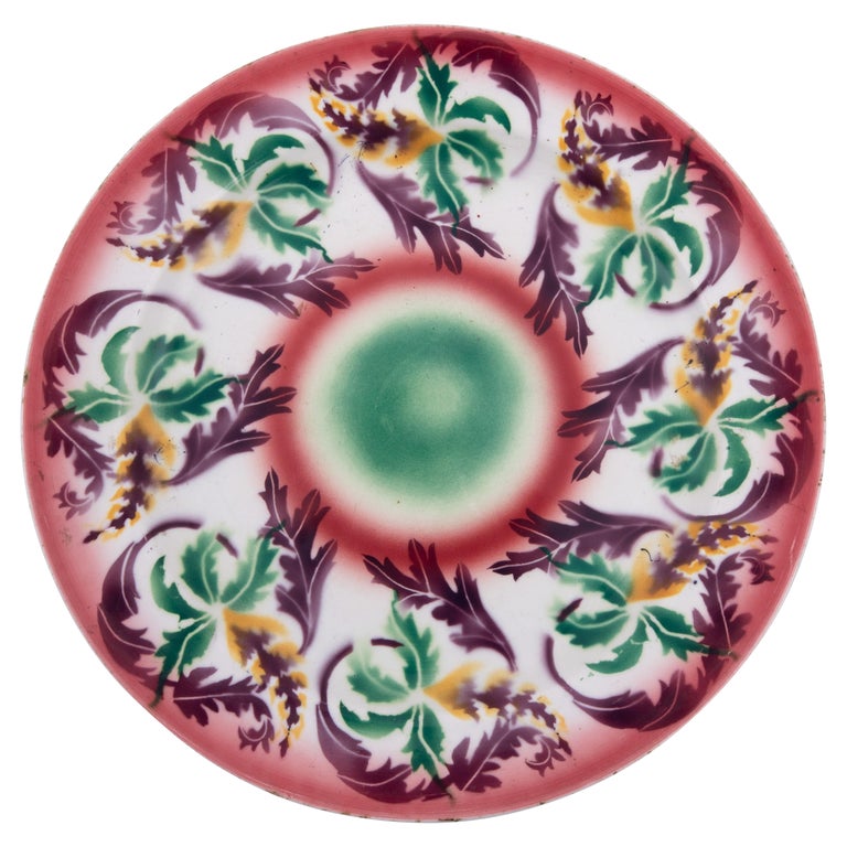 Kuznetsov Ceramic Plate, Russia, Early 20th Century For Sale at 1stDibs