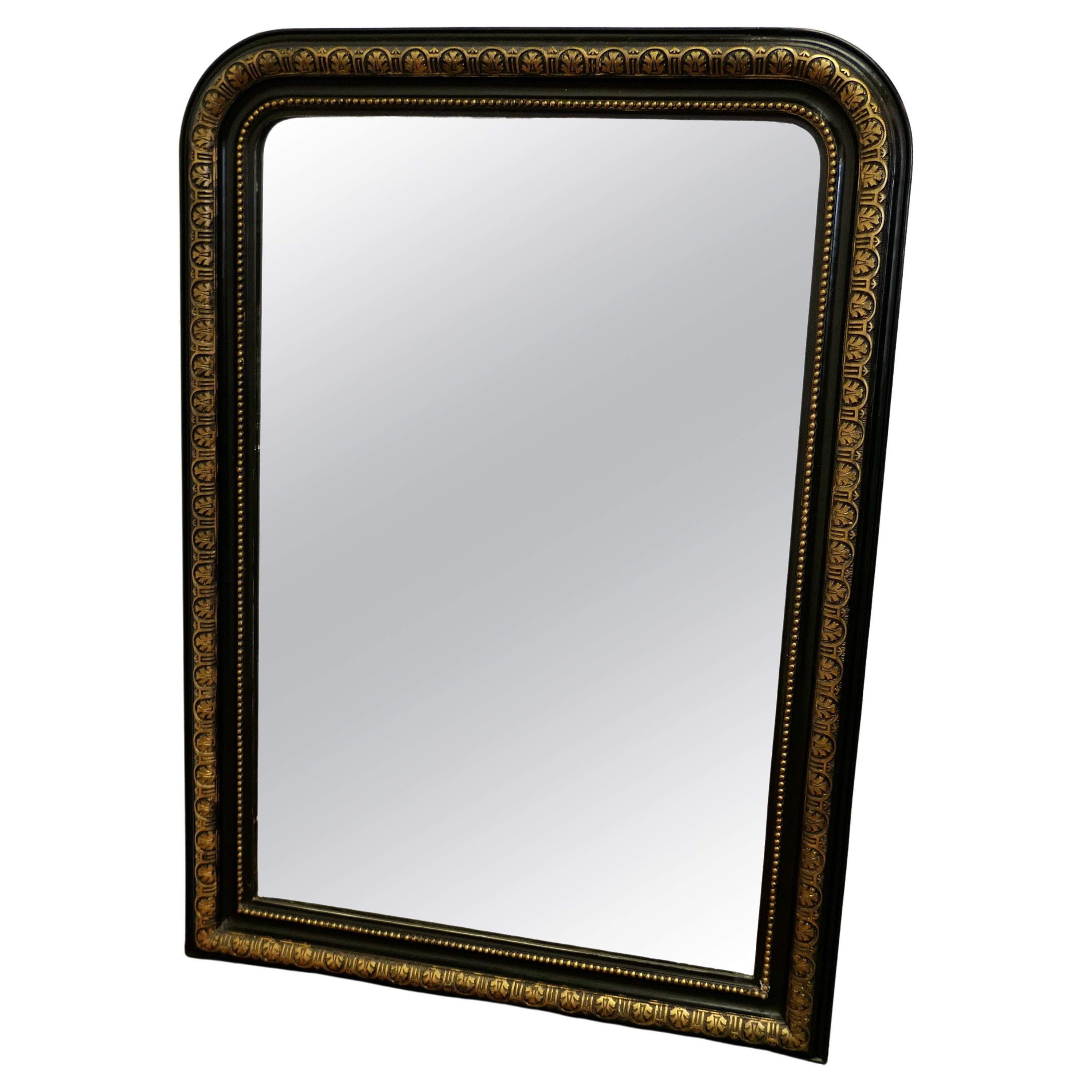 French Louis Philippe Painted and Gilt Boudoir Window Seat For Sale at ...