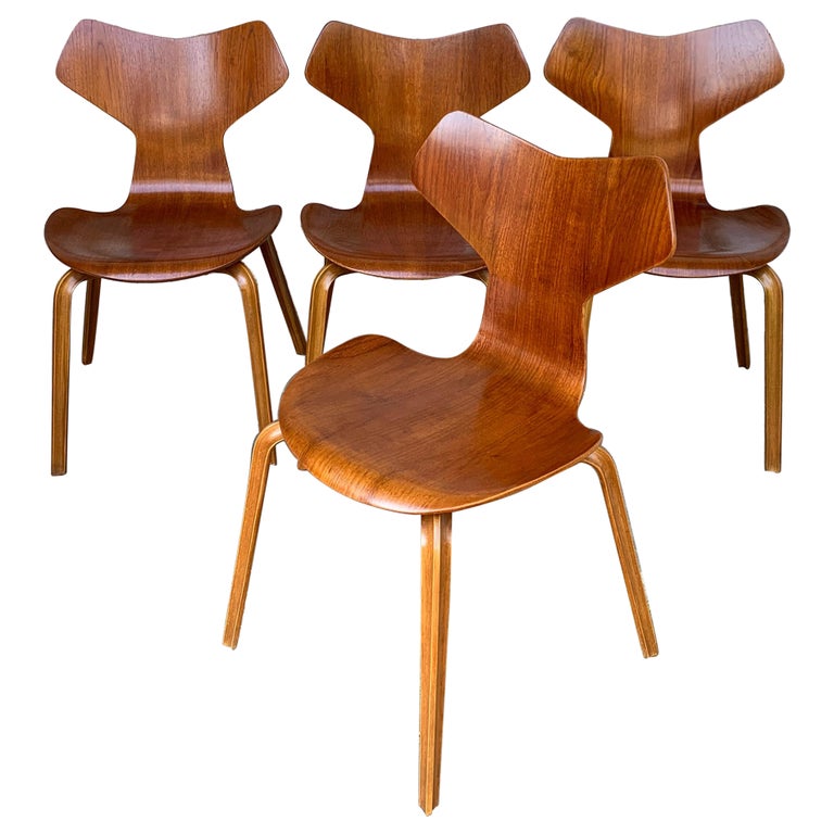 Early Grand Prix Dining Chairs in Teak, Arne Jacobsen for Fritz Hansen ...