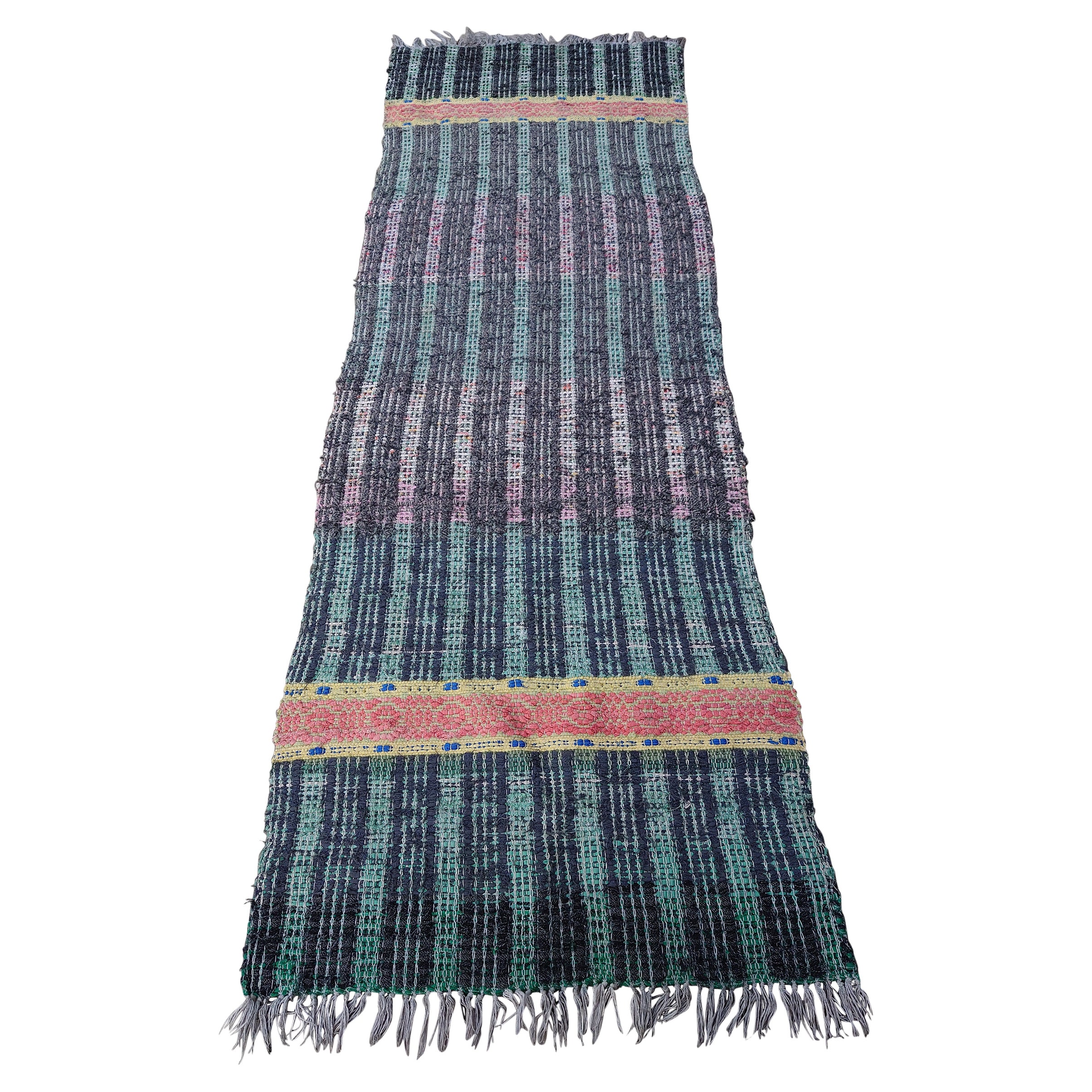 20th Century Hand Woven Swedish Rag Rug For Sale at 1stDibs