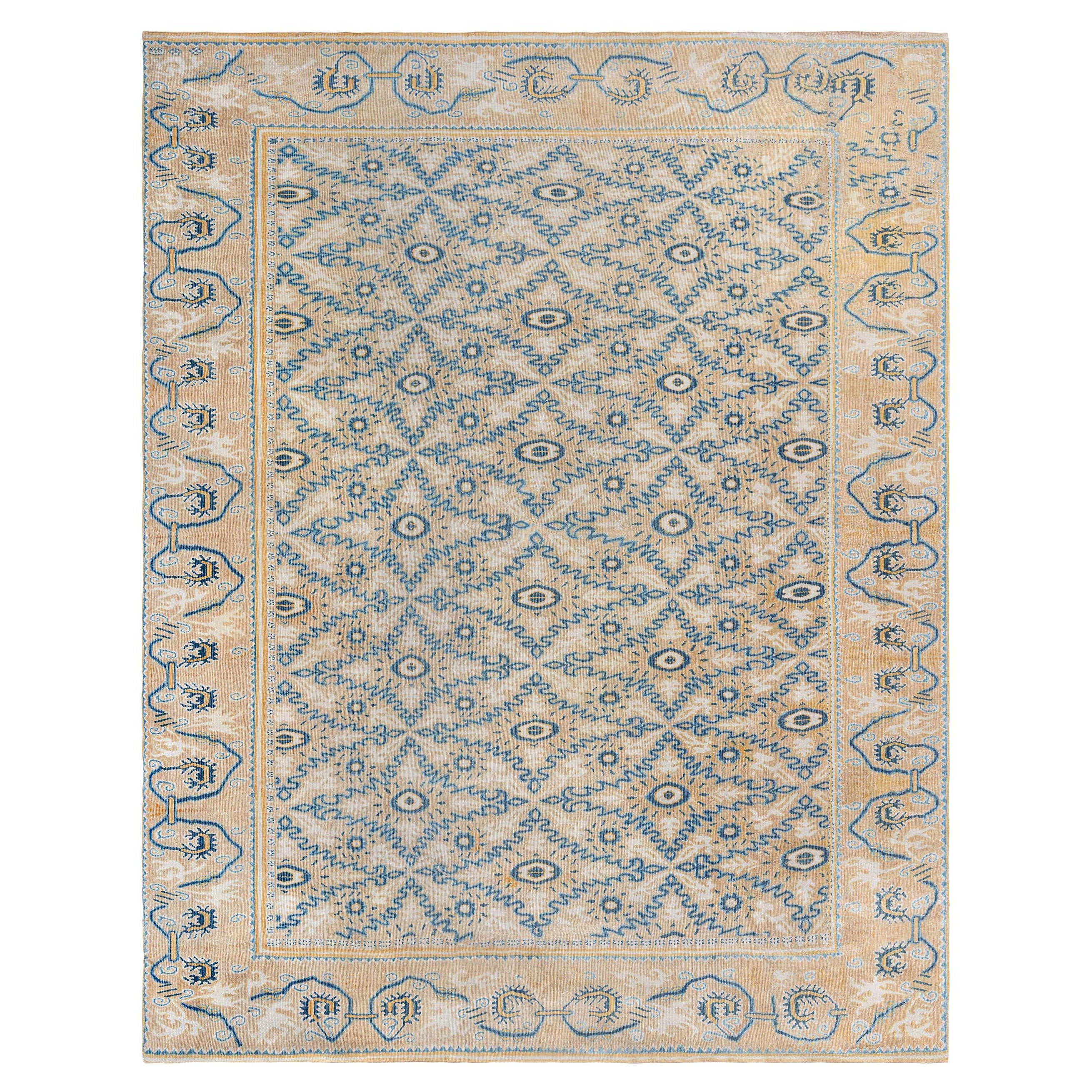 Vintage Spanish Cuenca Rug with Shield Palmette Design For Sale at 1stDibs