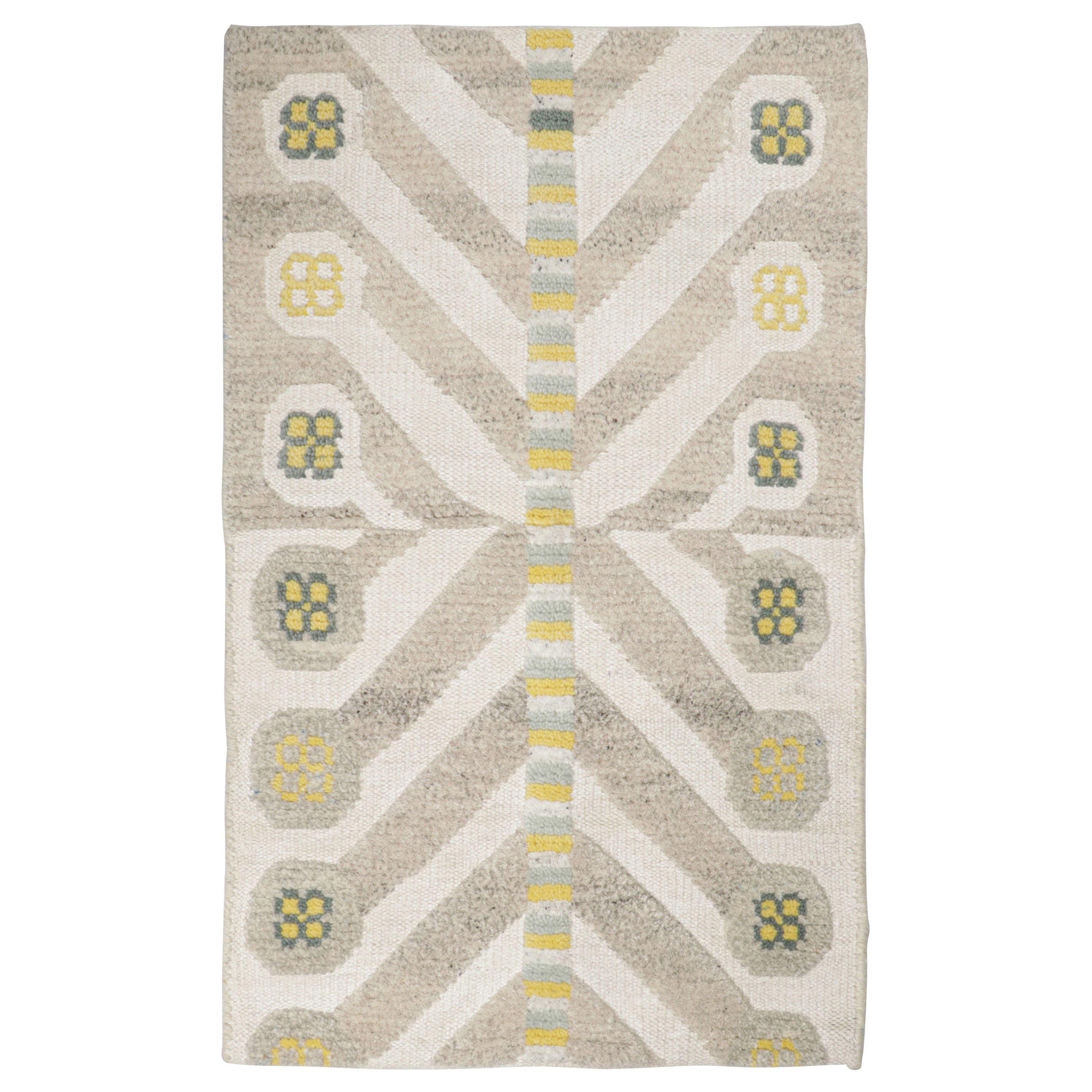 Rug and Kilim’s Scandinavian Style Rug in Beige with Geometric Patterns ...