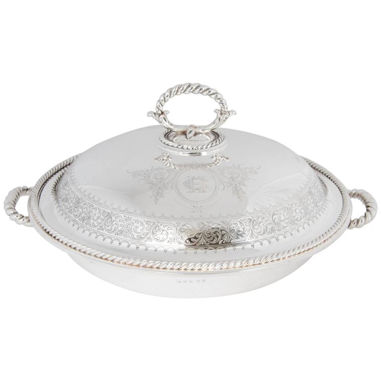 Three Portion Entree Dish For Sale at 1stDibs