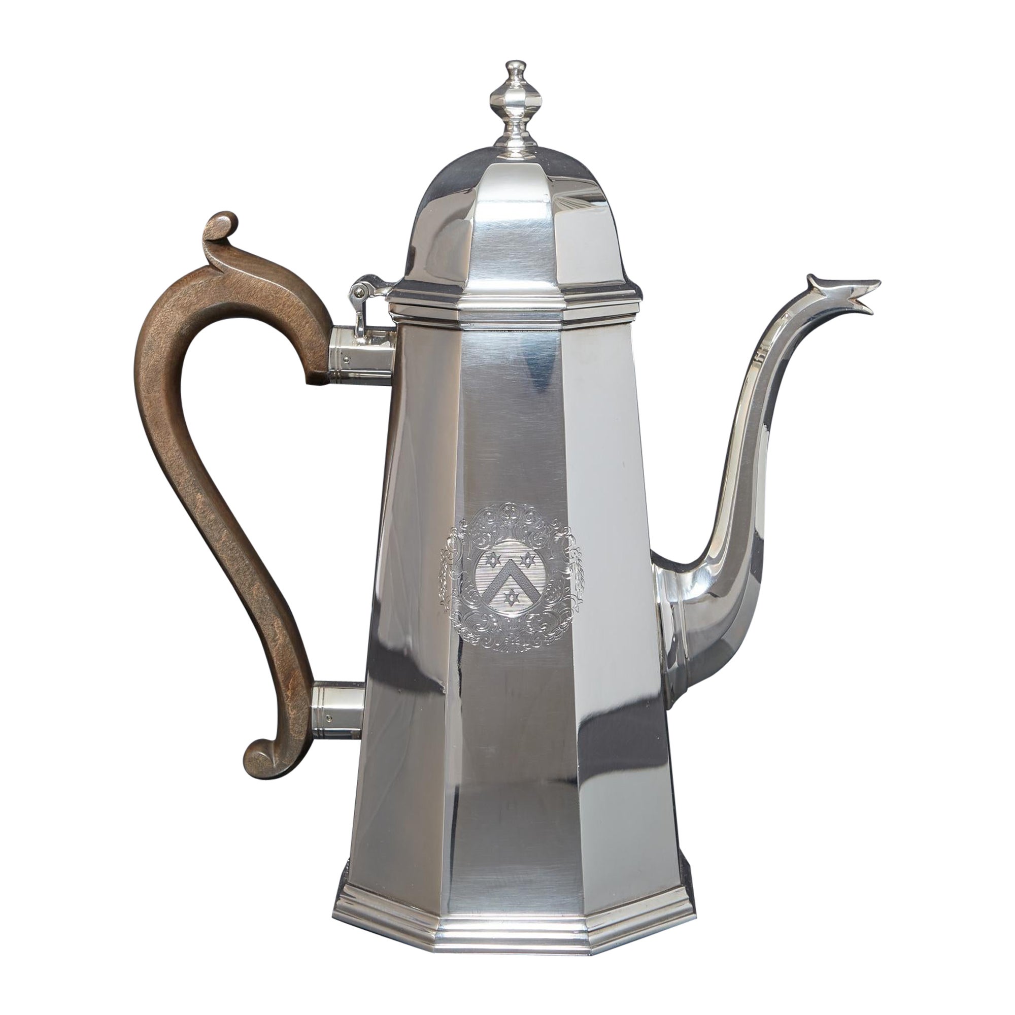 Queen Anne style Britannia silver coffee pot For Sale at 1stDibs