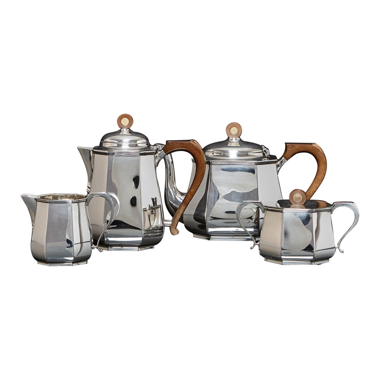 Four-piece Art Deco silver tea set For Sale at 1stDibs