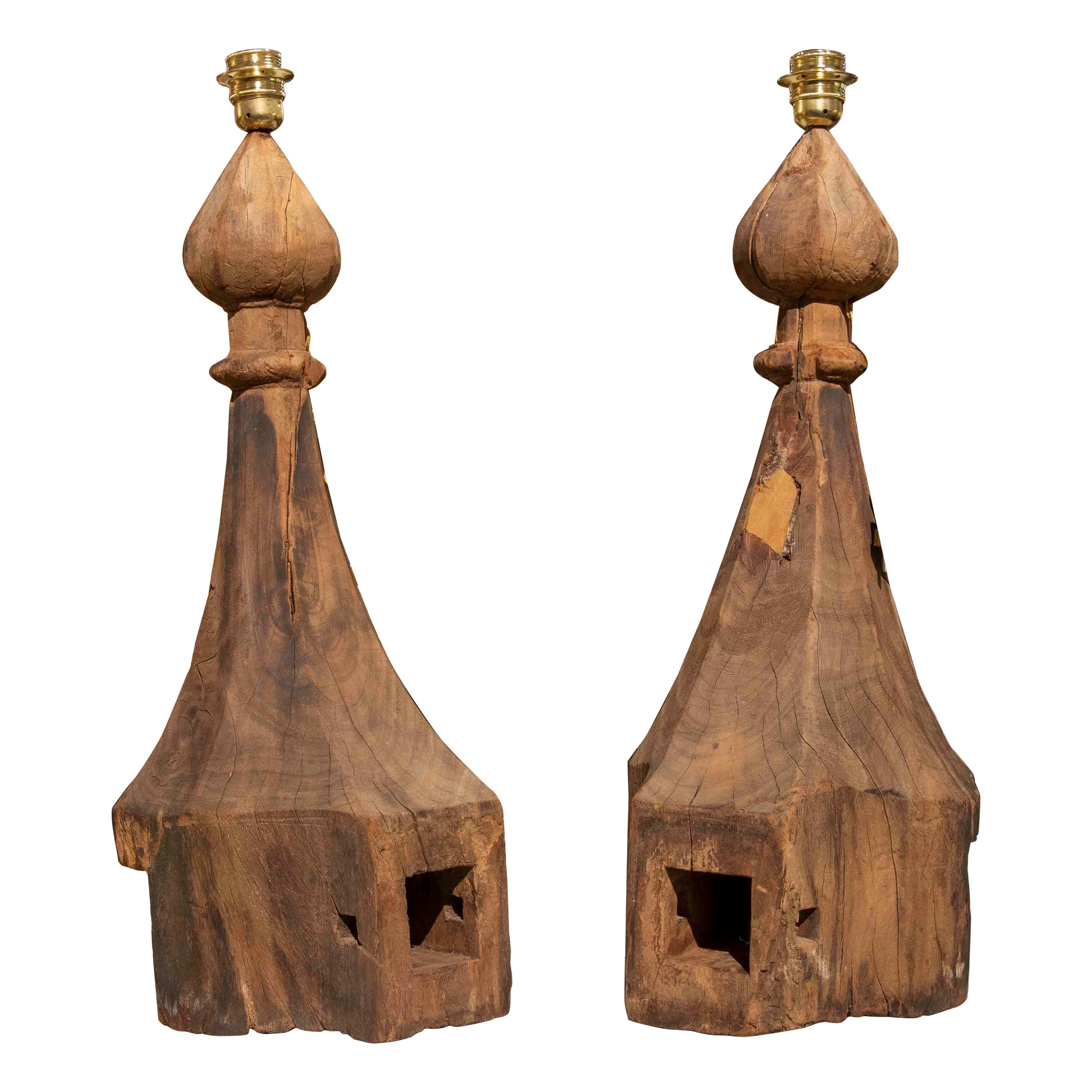 19th Century Indian Pair of Lamps Made from Two Finials For Sale at 1stDibs