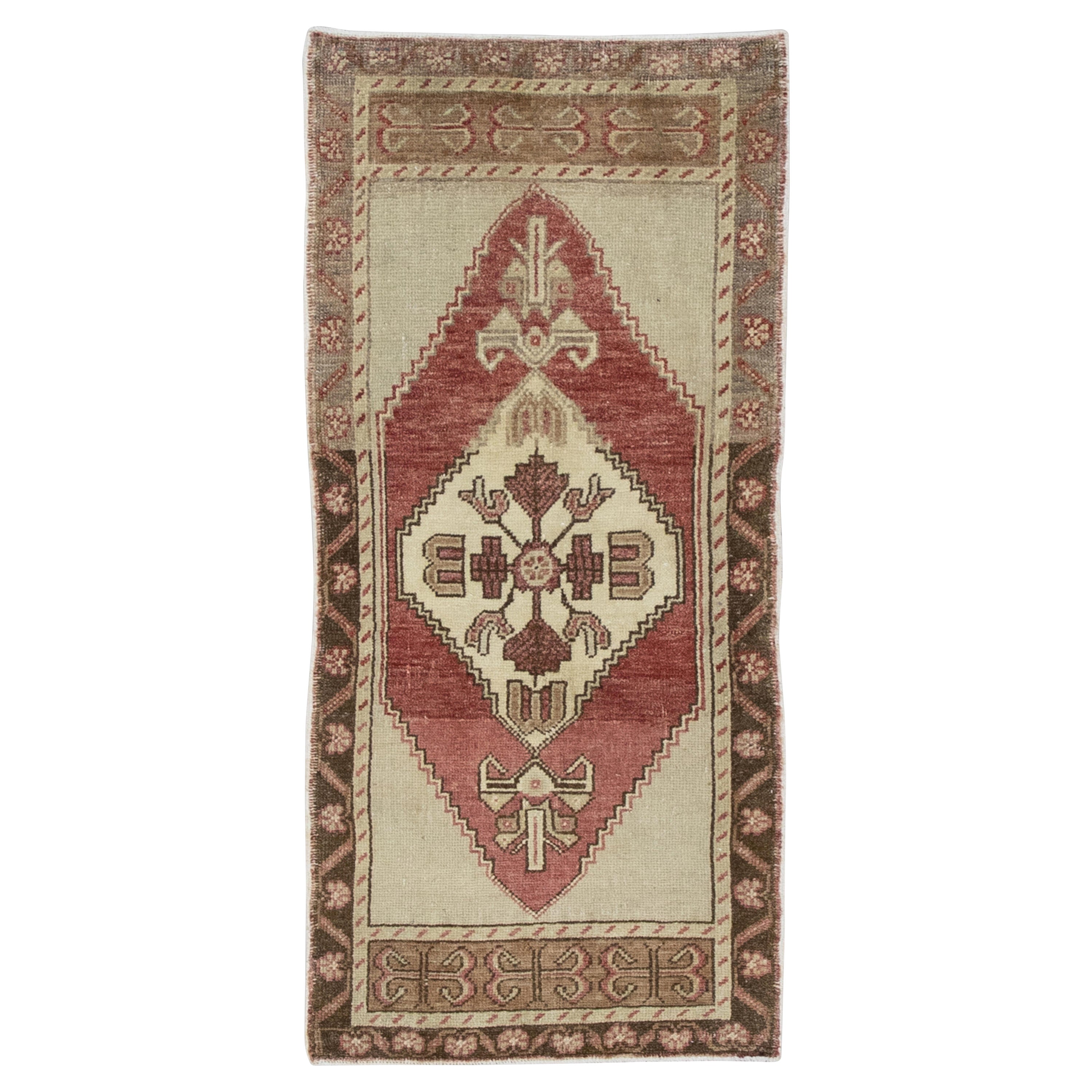 1960s Blue and Red Vintage Turkish Mini Rug 1'7" x 3'4" For Sale at 1stDibs