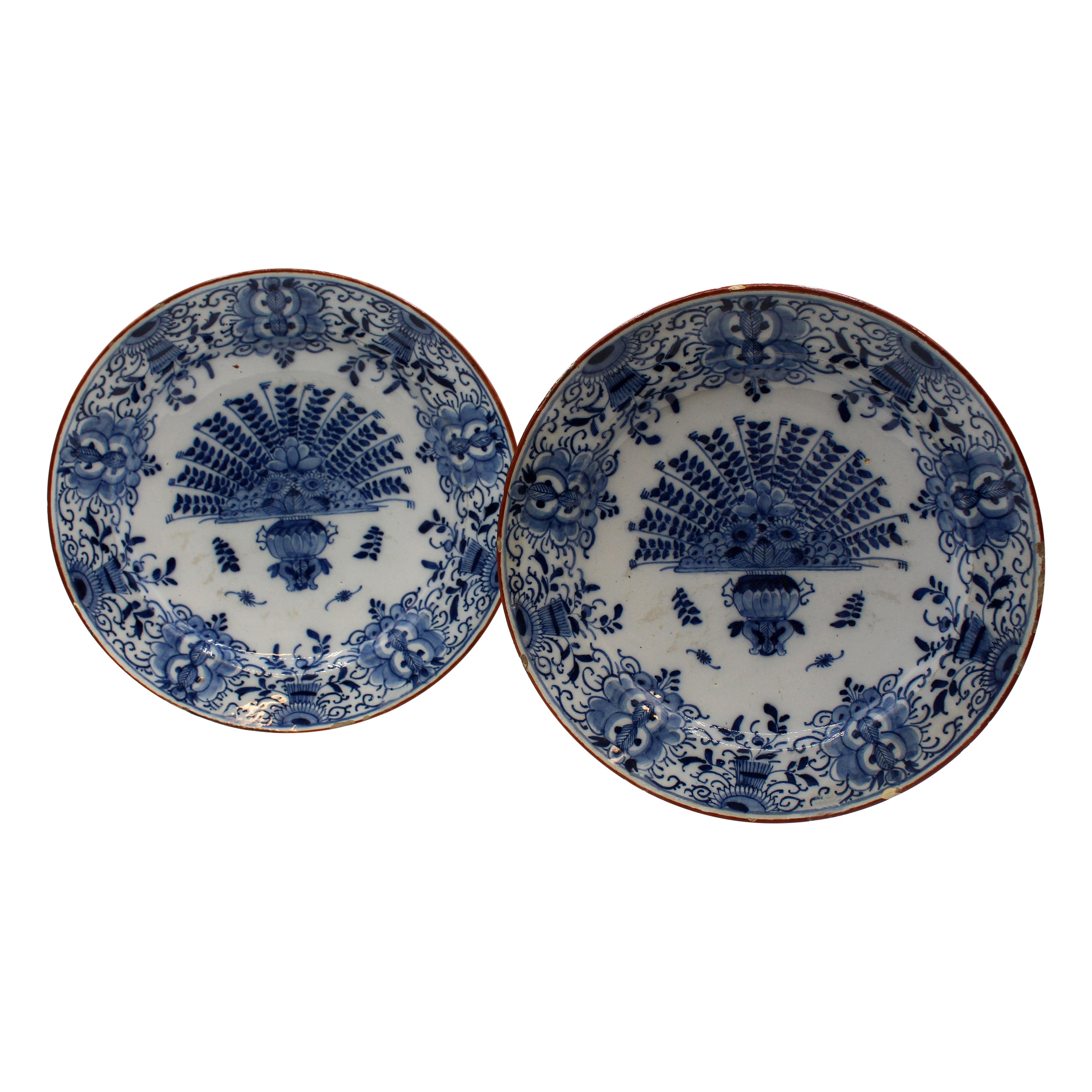 Circa 1780 Pair of Delft Blue and White Plates For Sale at 1stDibs