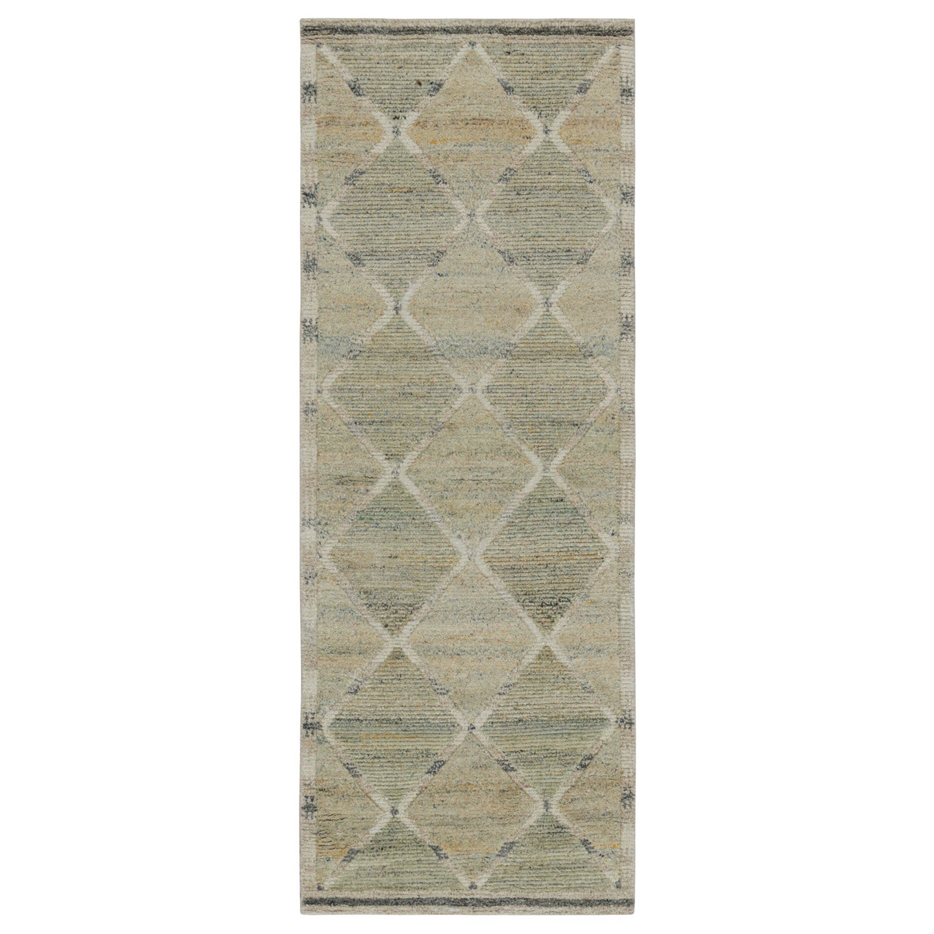Diamond Runner Rug - 801 For Sale on 1stDibs