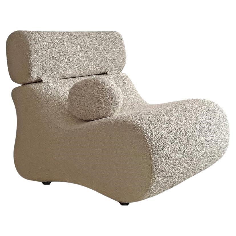 Fast Track, Ergonomic Lounge Chair With Headrest In Anti-Stain Yellow ...