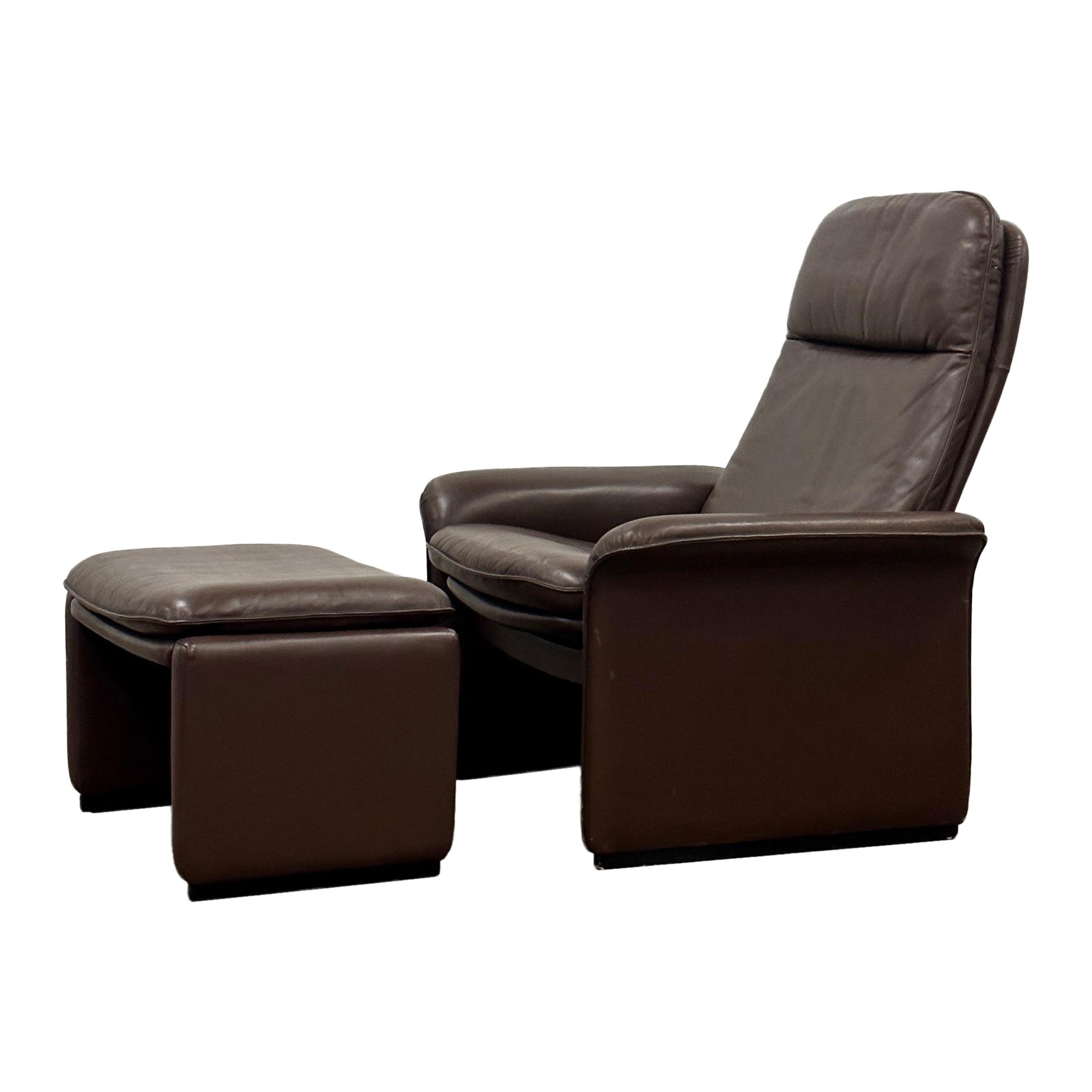 De Sede DS-50 Leather Chair + Ottoman For Sale at 1stDibs