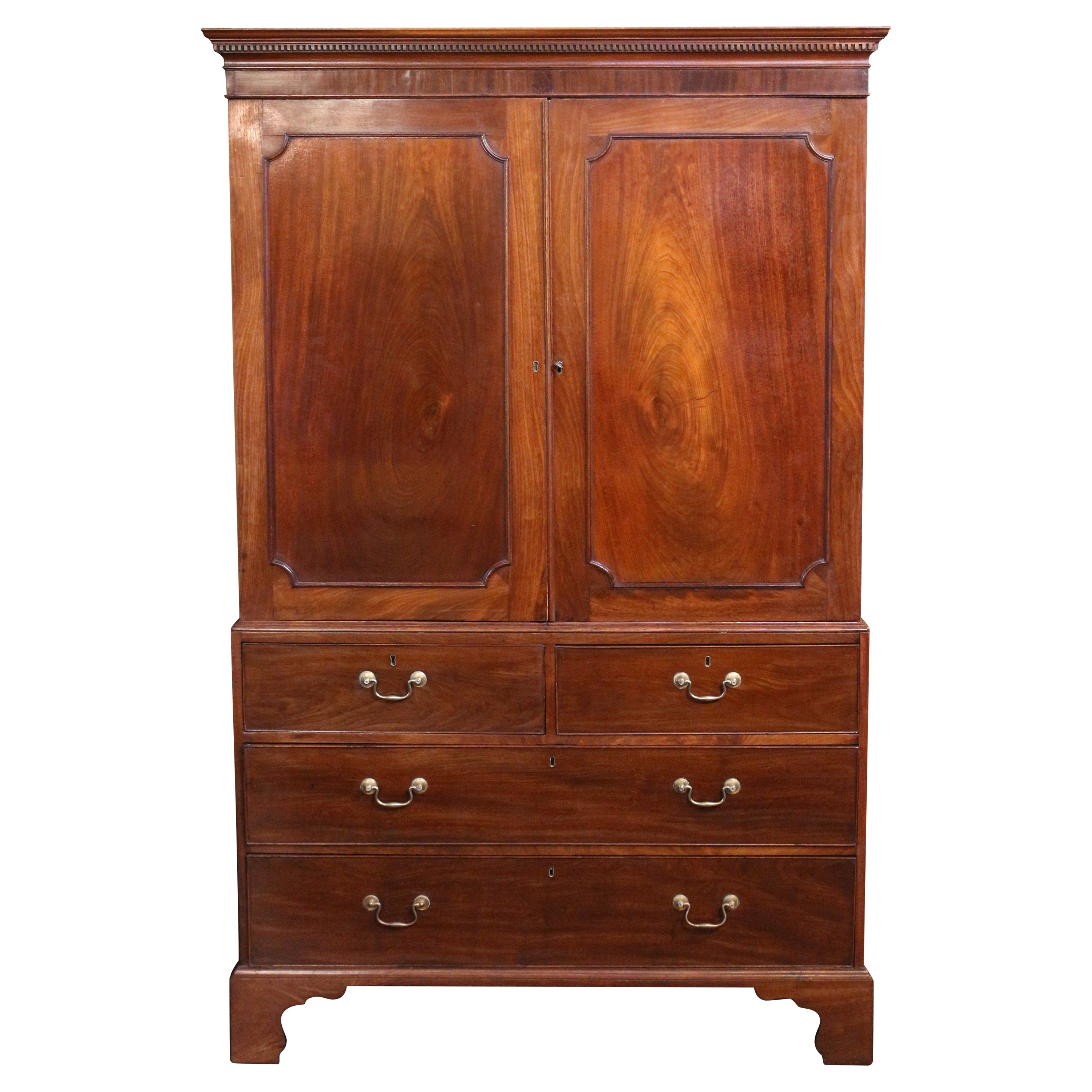 Circa 1780 George III Period English Linen Press For Sale at 1stDibs
