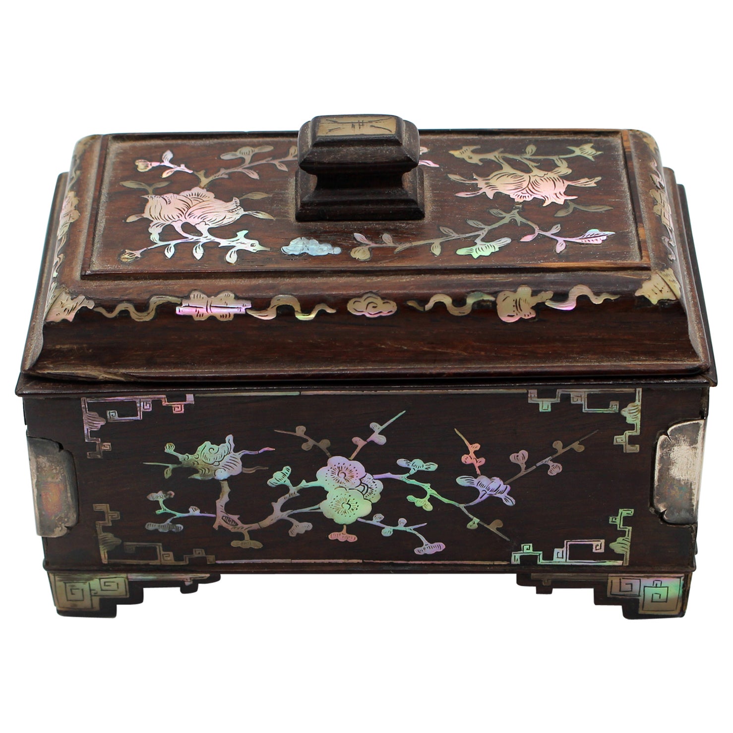 Late 19th Century Chinese Wooden Spirit House For Sale at 1stDibs
