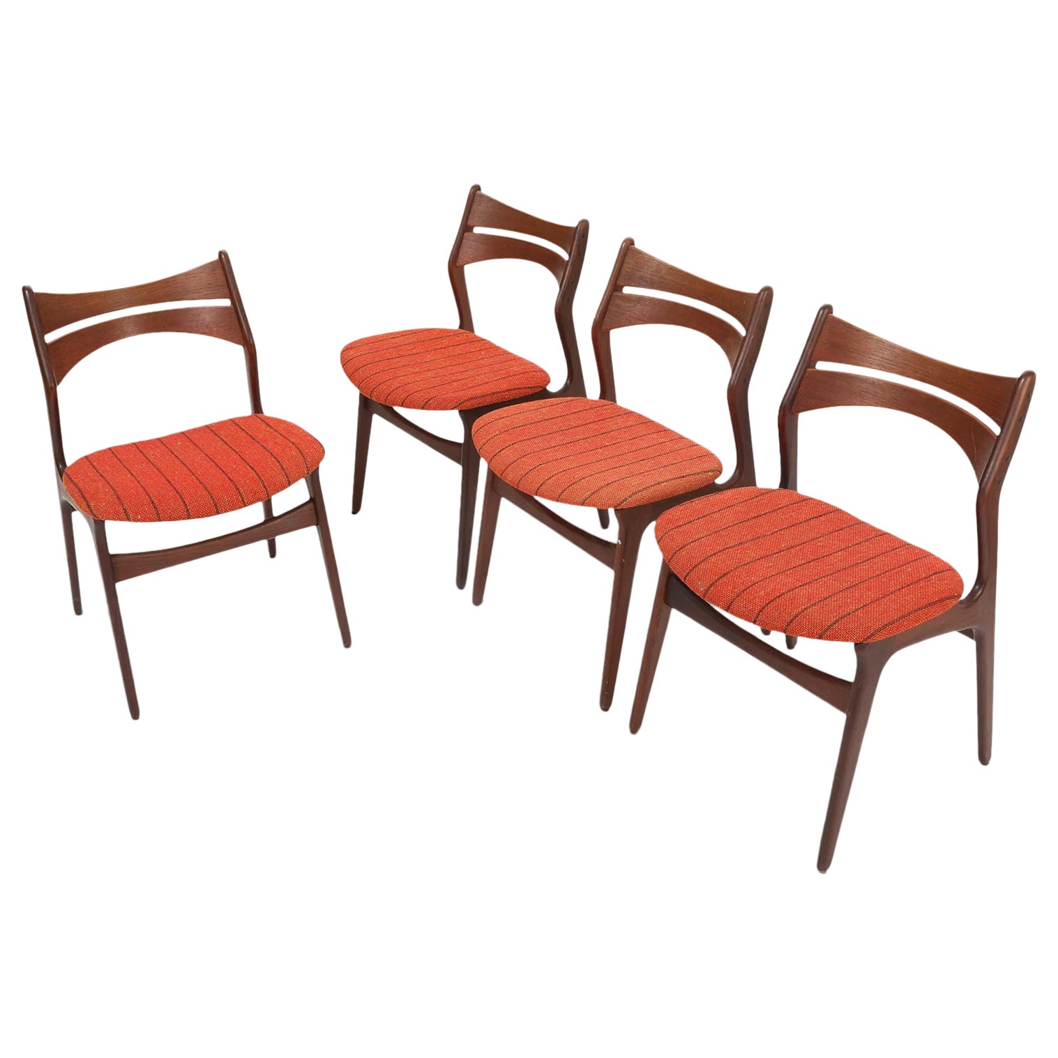 Set of four erik buch model 49 dining chairs in teak For Sale at 1stDibs