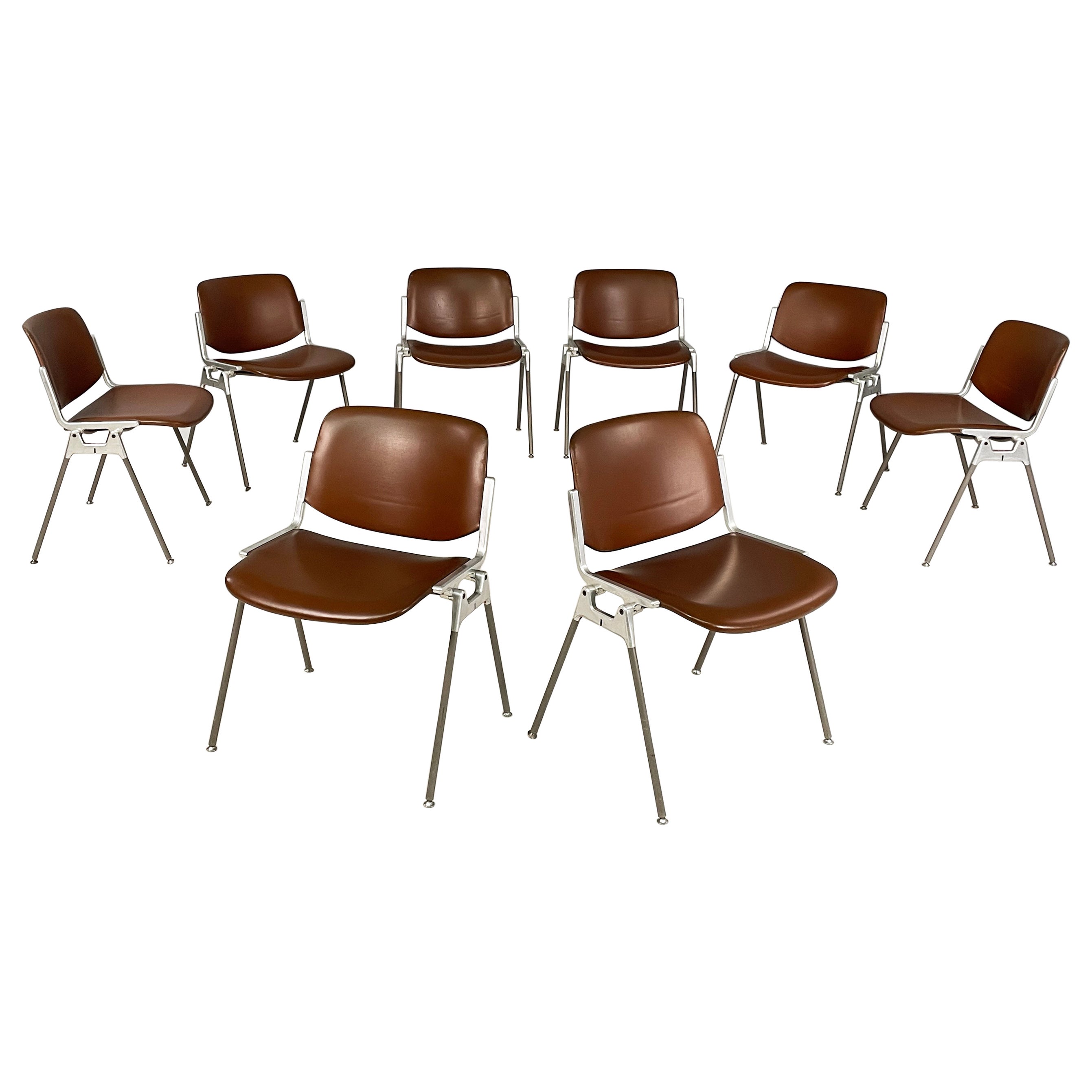 Italian mid-century Chairs DSC by Giancarlo Piretti for Anonima ...