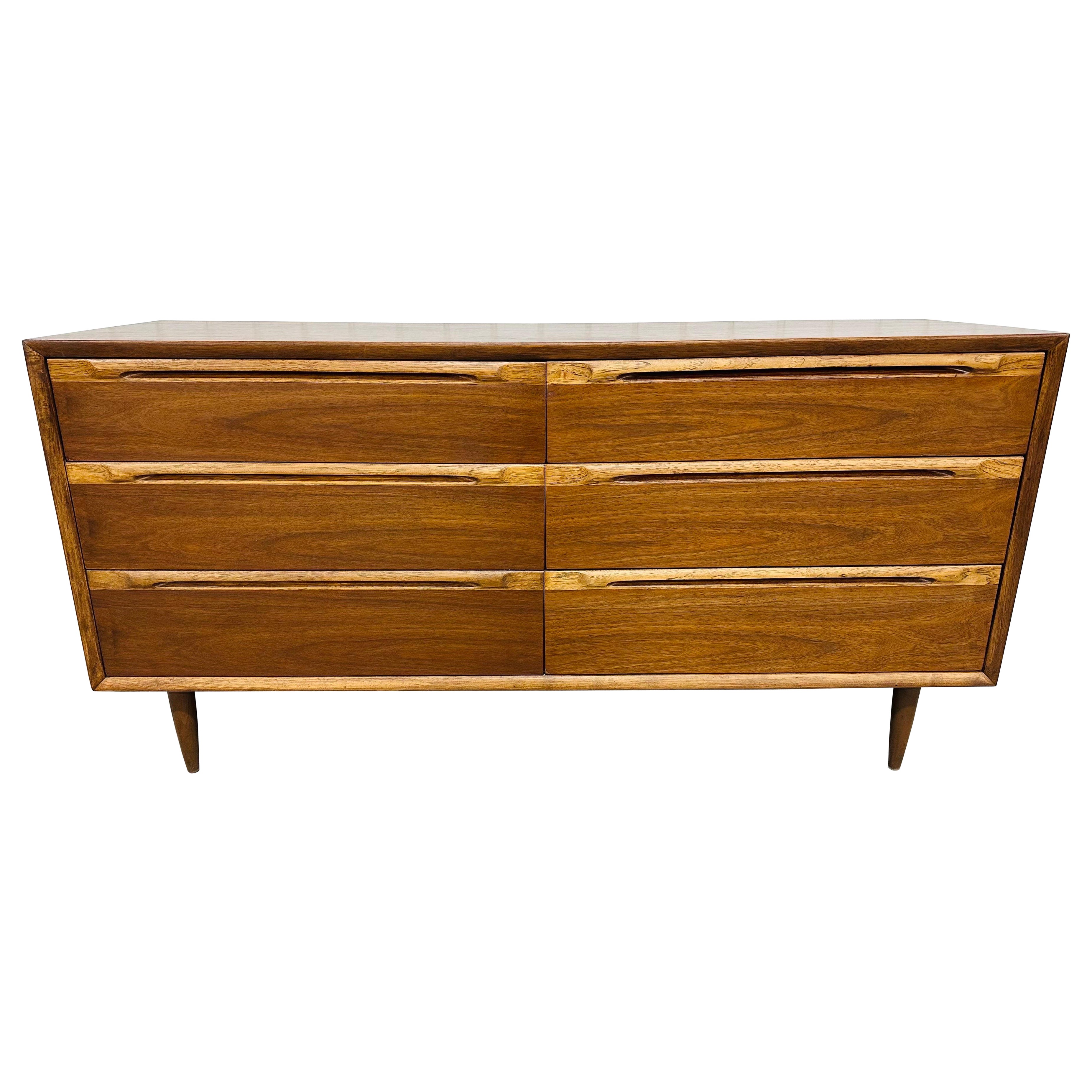 Mid-Century Modern Walnut Double Dresser at 1stDibs
