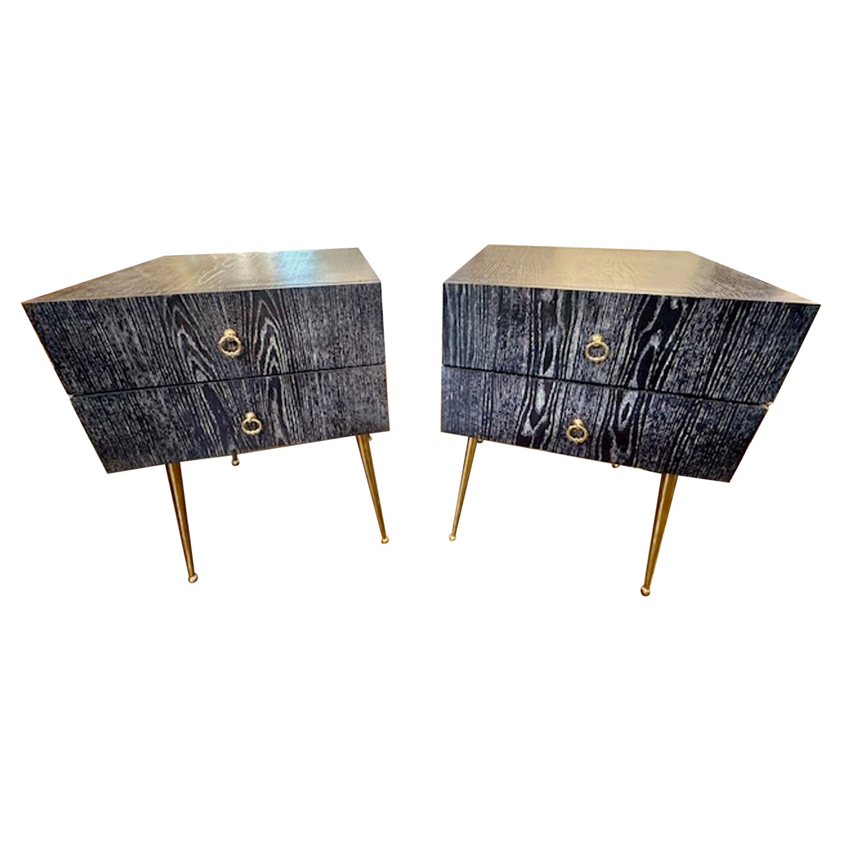 Pair of MCM Style Side Tables Made of Cerused Oak For Sale at 1stDibs