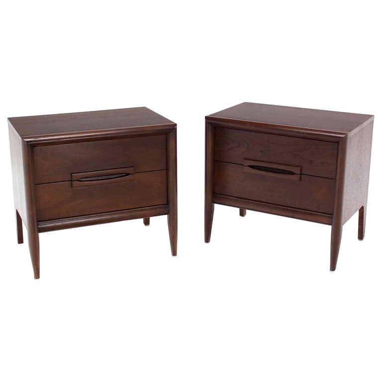 Pair of Walnut Mid-Century Nightstands at 1stDibs