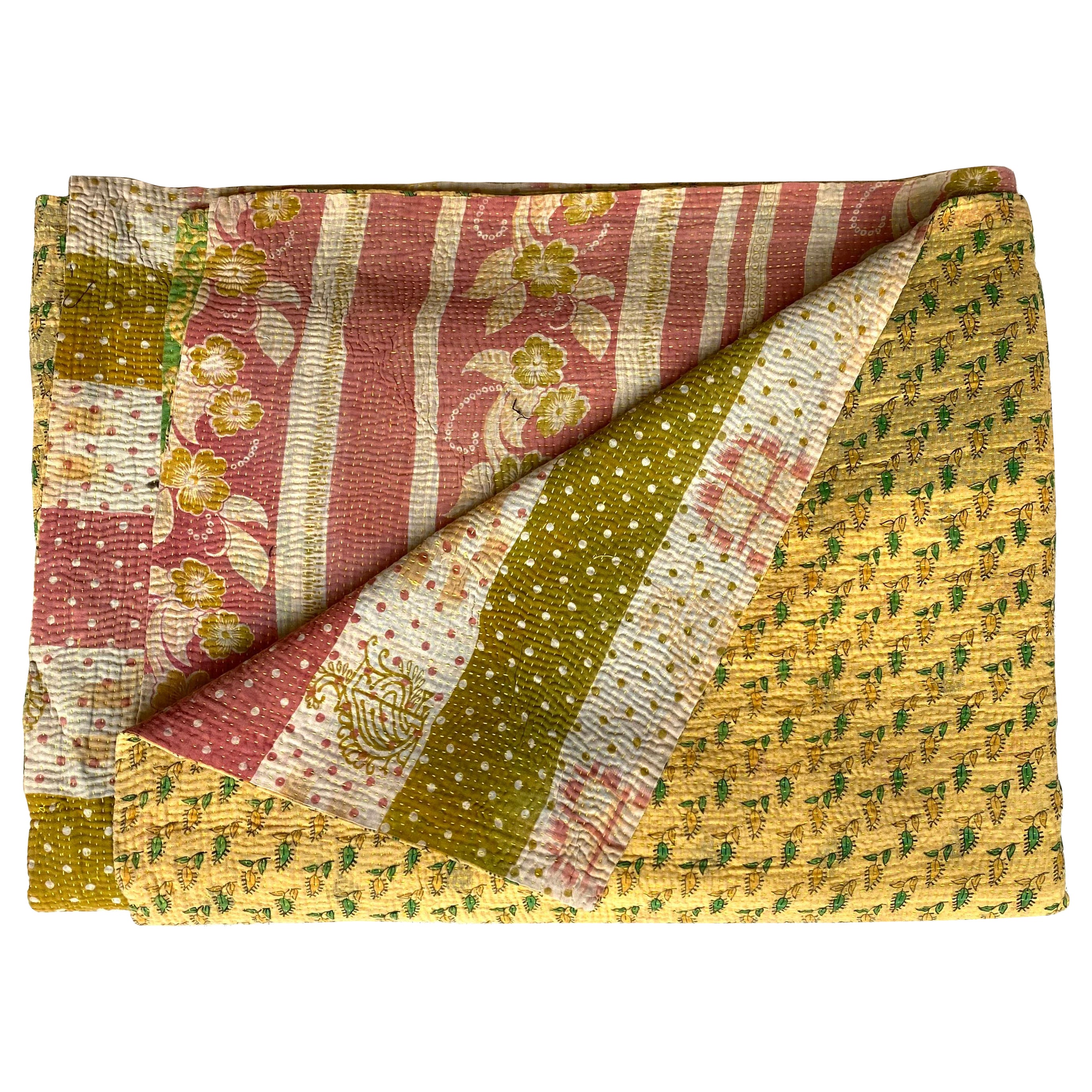 Indian vintage quilt For Sale at 1stDibs