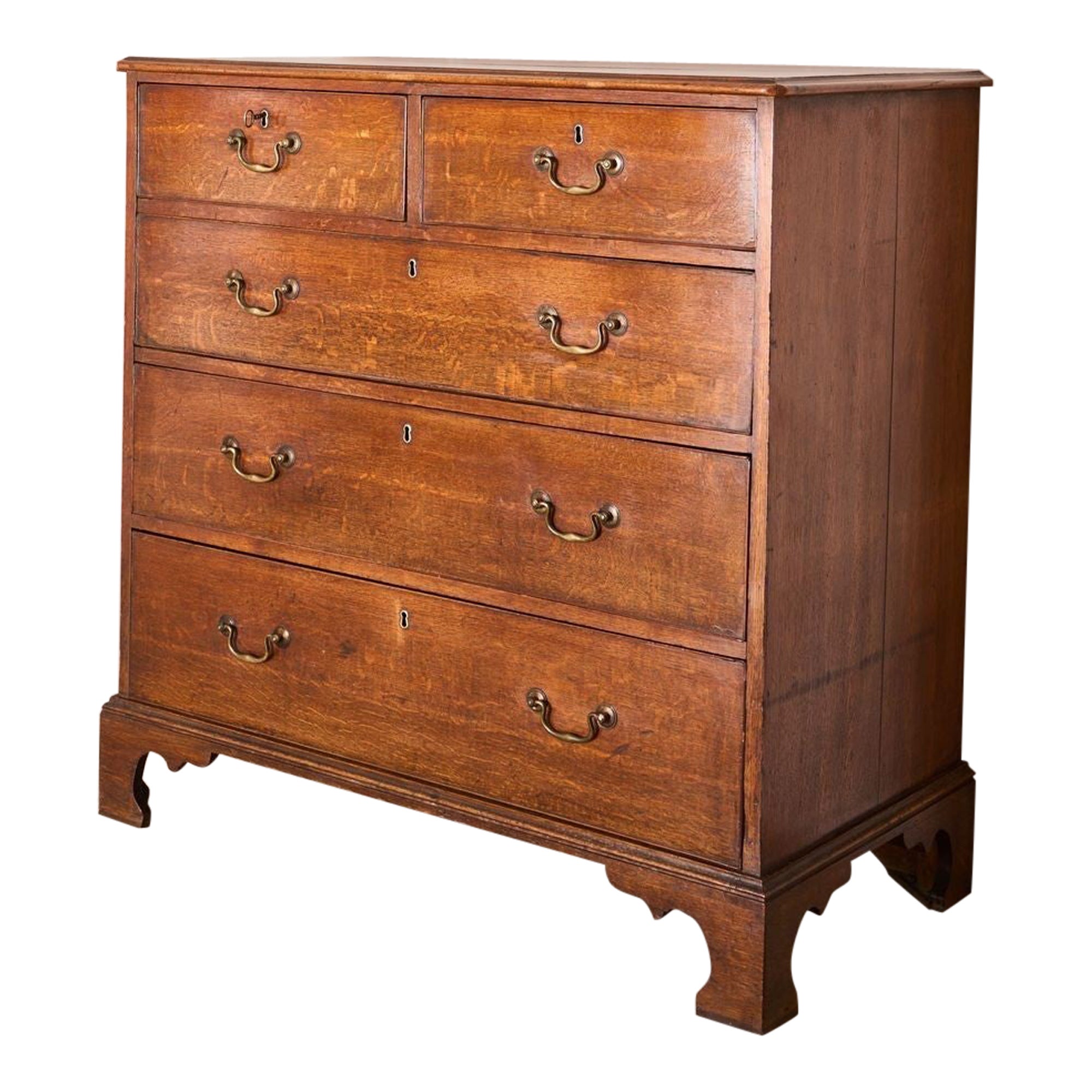 18th Century Georgian Oak Chest of Drawers with Swan Neck Brass Pulls ...
