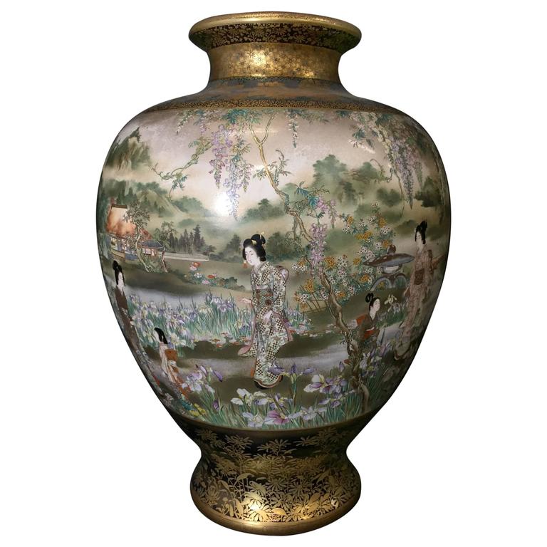 Kinkozan Vase at 1stDibs