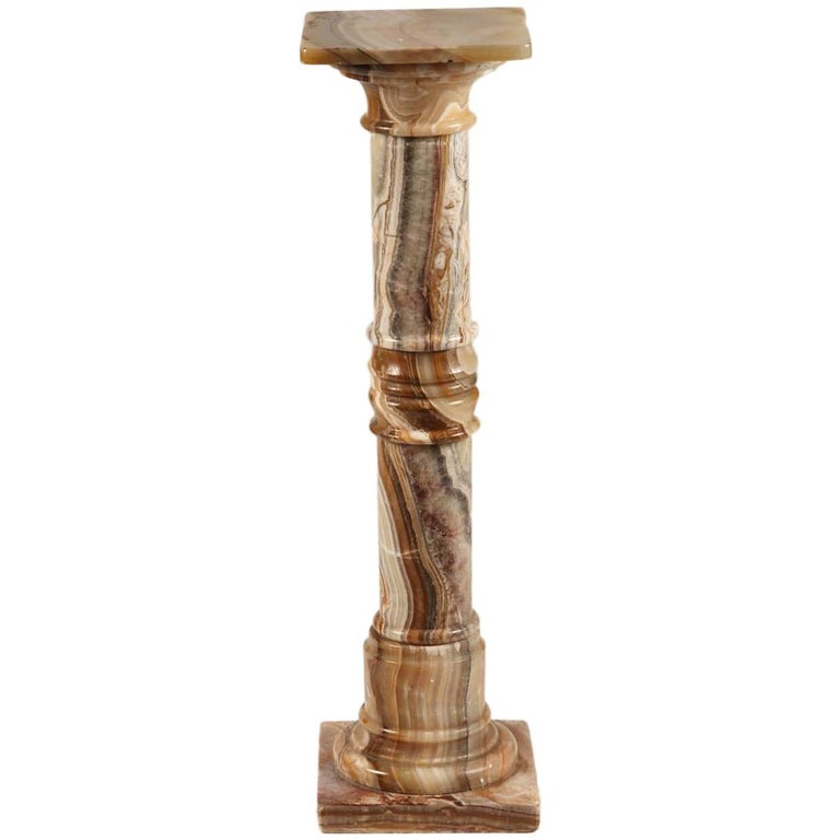 Stunning Marble Column at 1stDibs