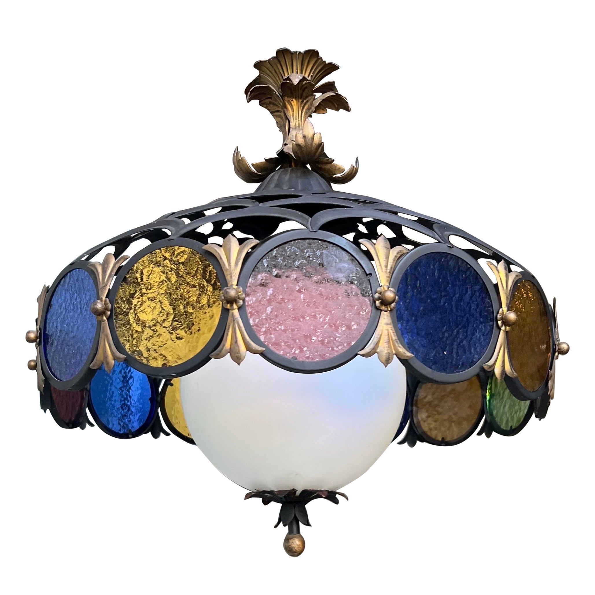 Italian 1960s Iron and Gilt-tole 7-light Chandelier For Sale at 1stDibs