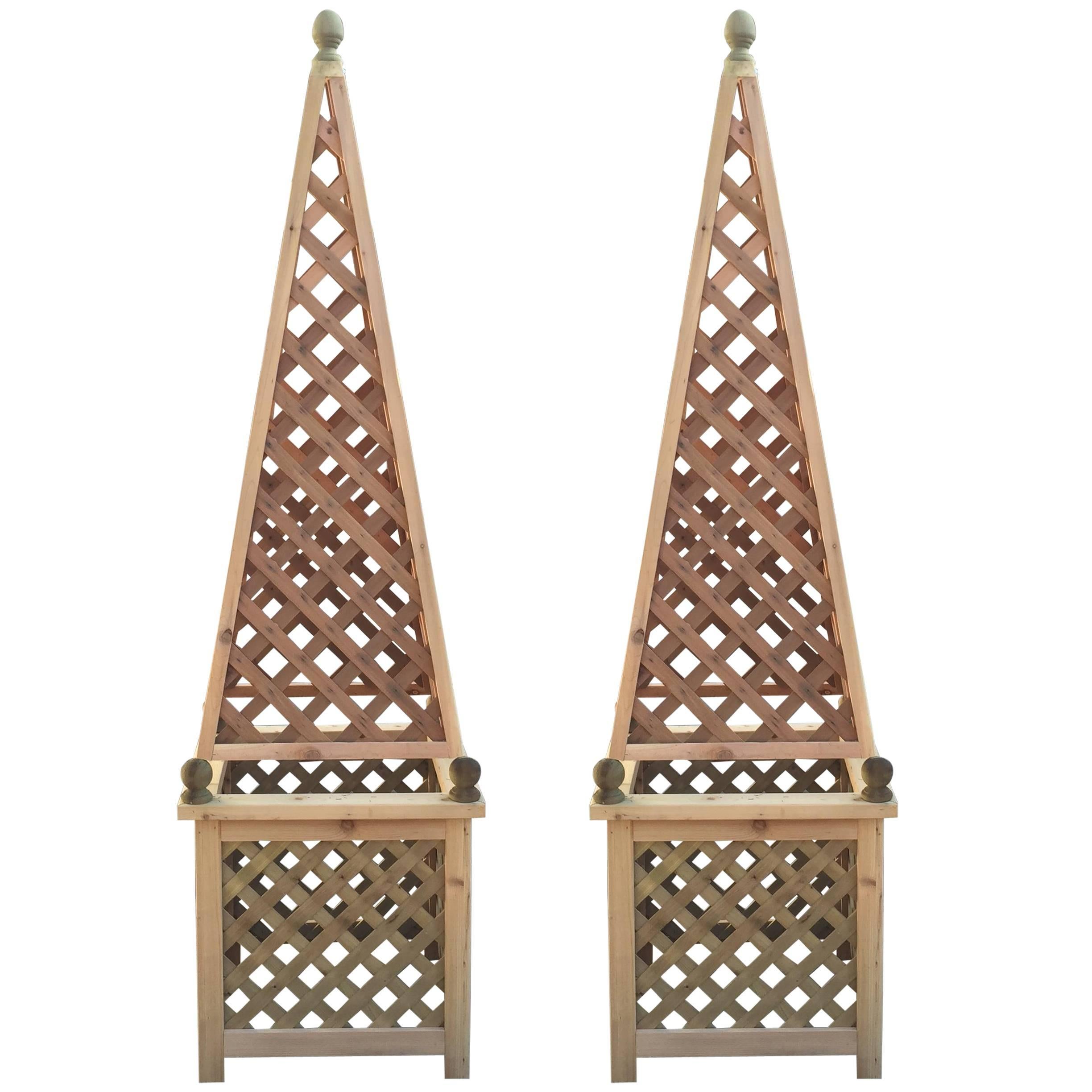 Pair of Monumental Decorative Cedar Garden Obelisks For Sale at 1stDibs