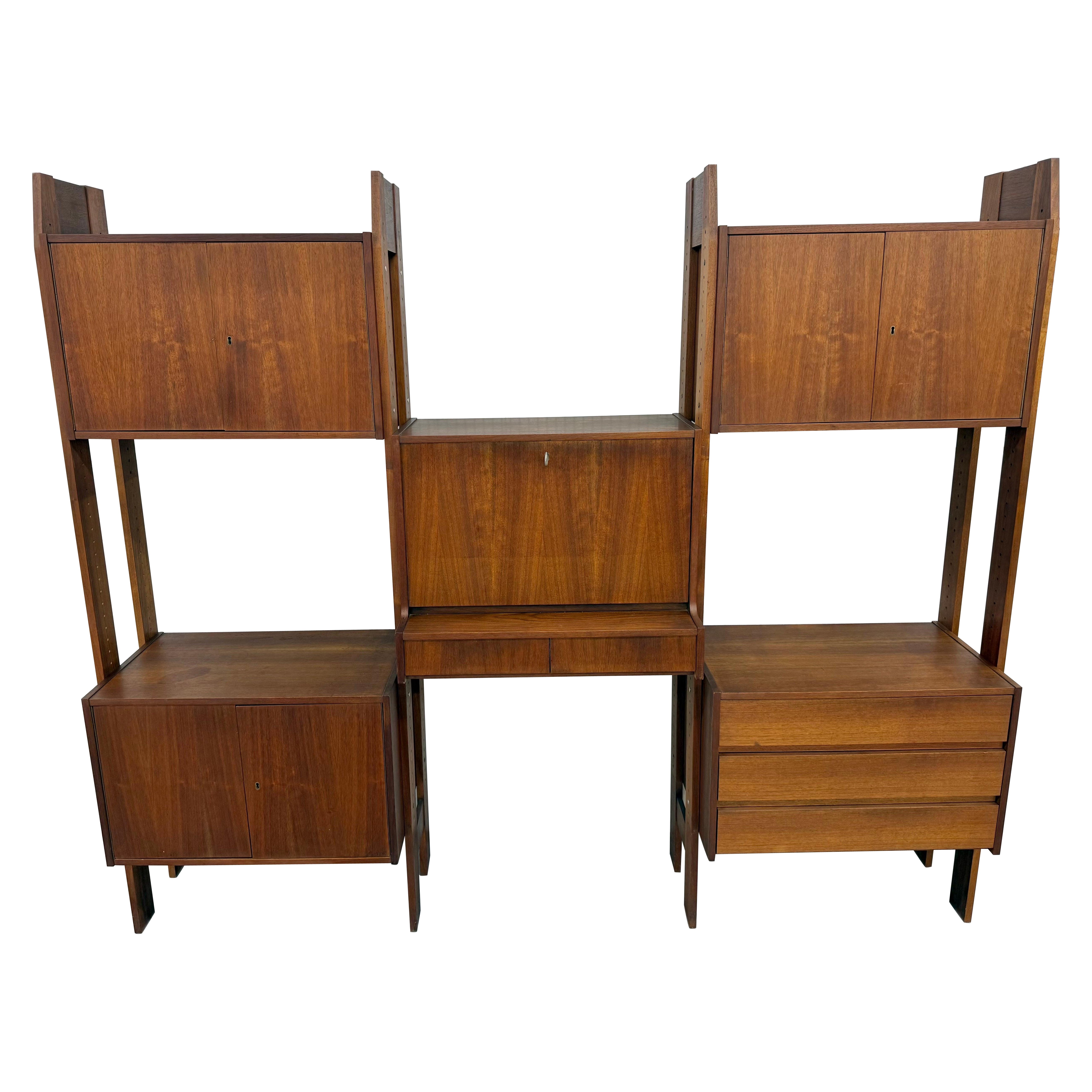 Mid-Century Modern Walnut Wall Unit For Sale at 1stDibs