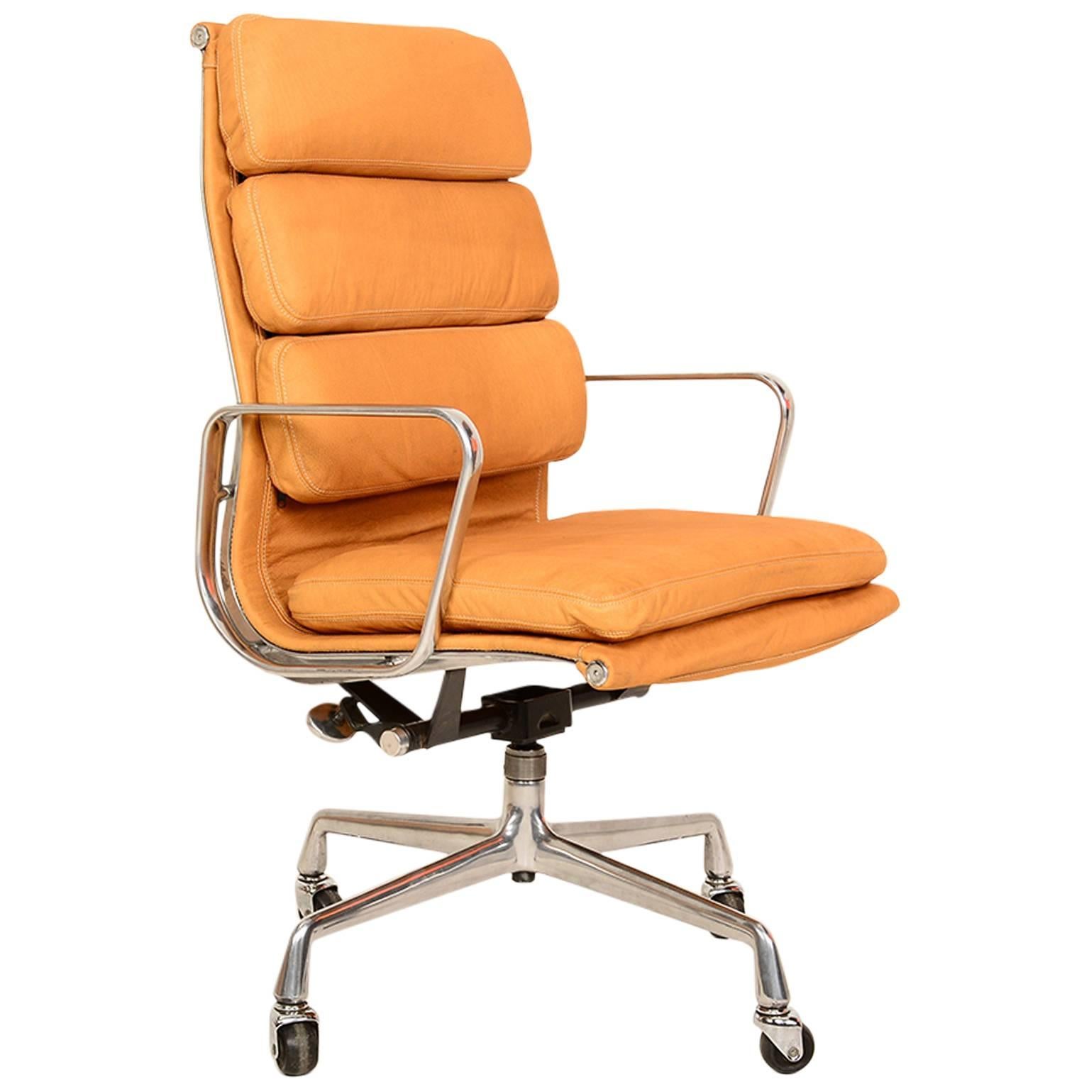 Executive Soft Pad Chair by Eames for Herman Miller at 1stDibs