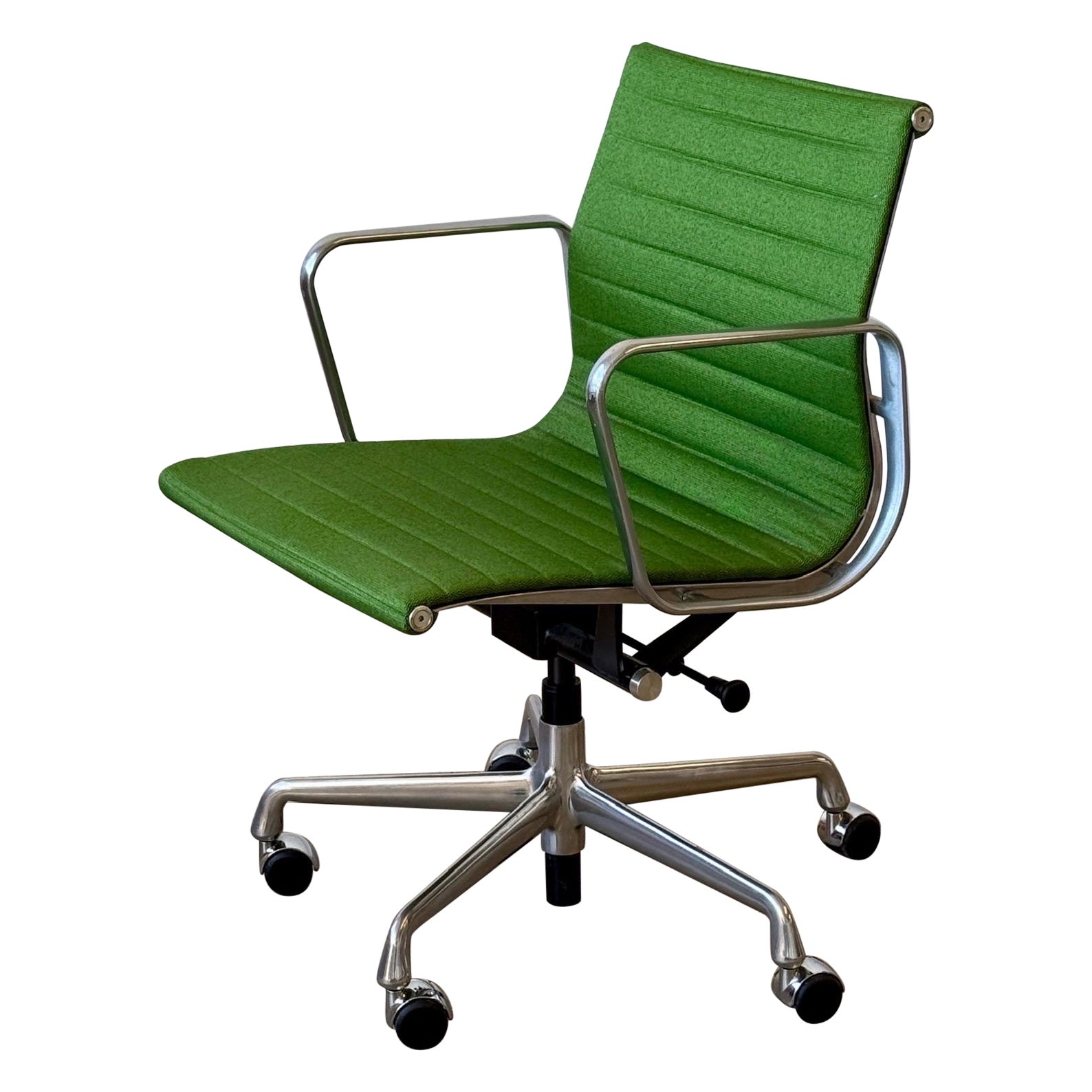 Aluminum Group Task Chair by Charles and Ray Eames for Herman Miller ...