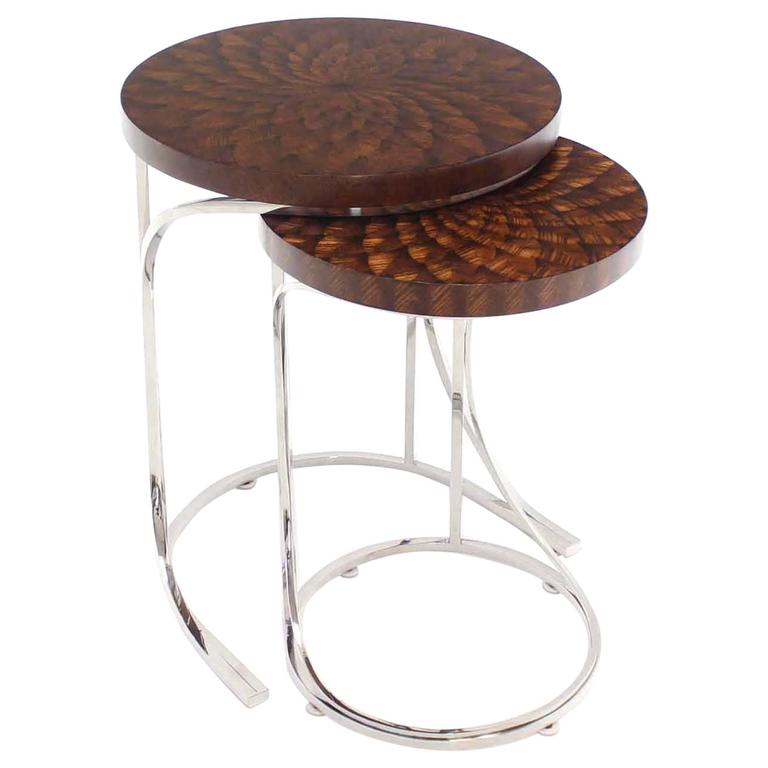Set of Two Round Nesting Tables at 1stDibs