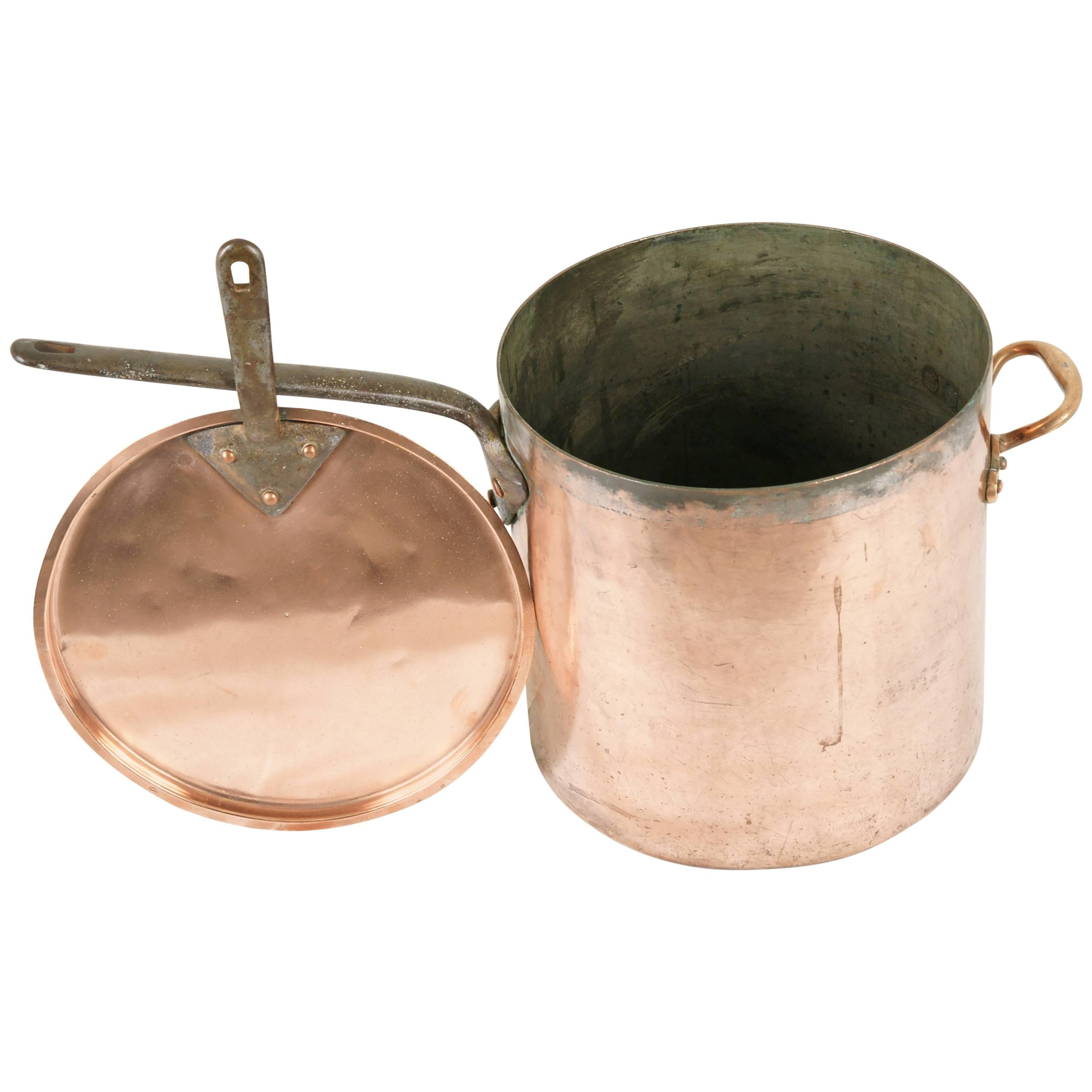 B209 Antique English Hard Hammered Copper Pot, James Bros, London at ...