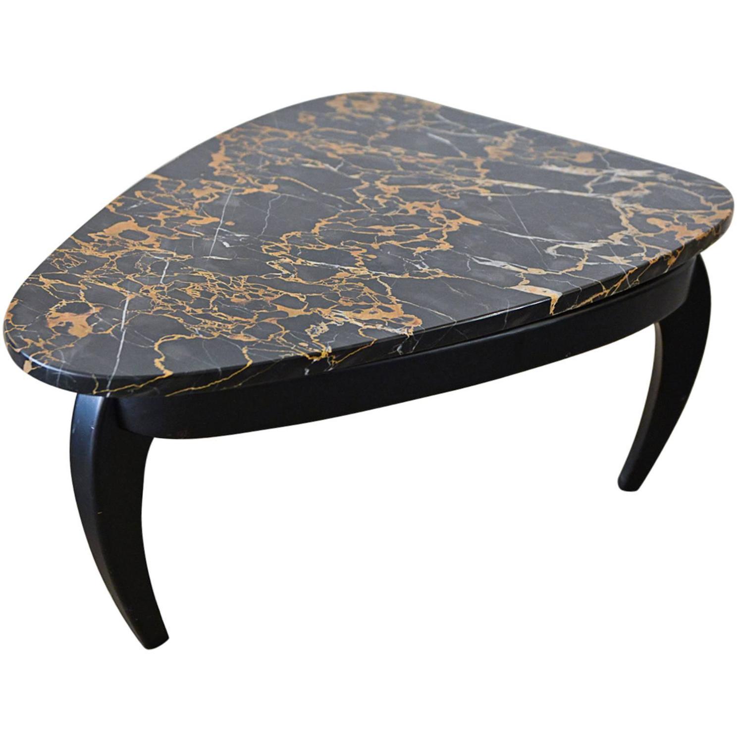 Italian Black Marble Triangular Side or Accent Table For Sale at 1stdibs