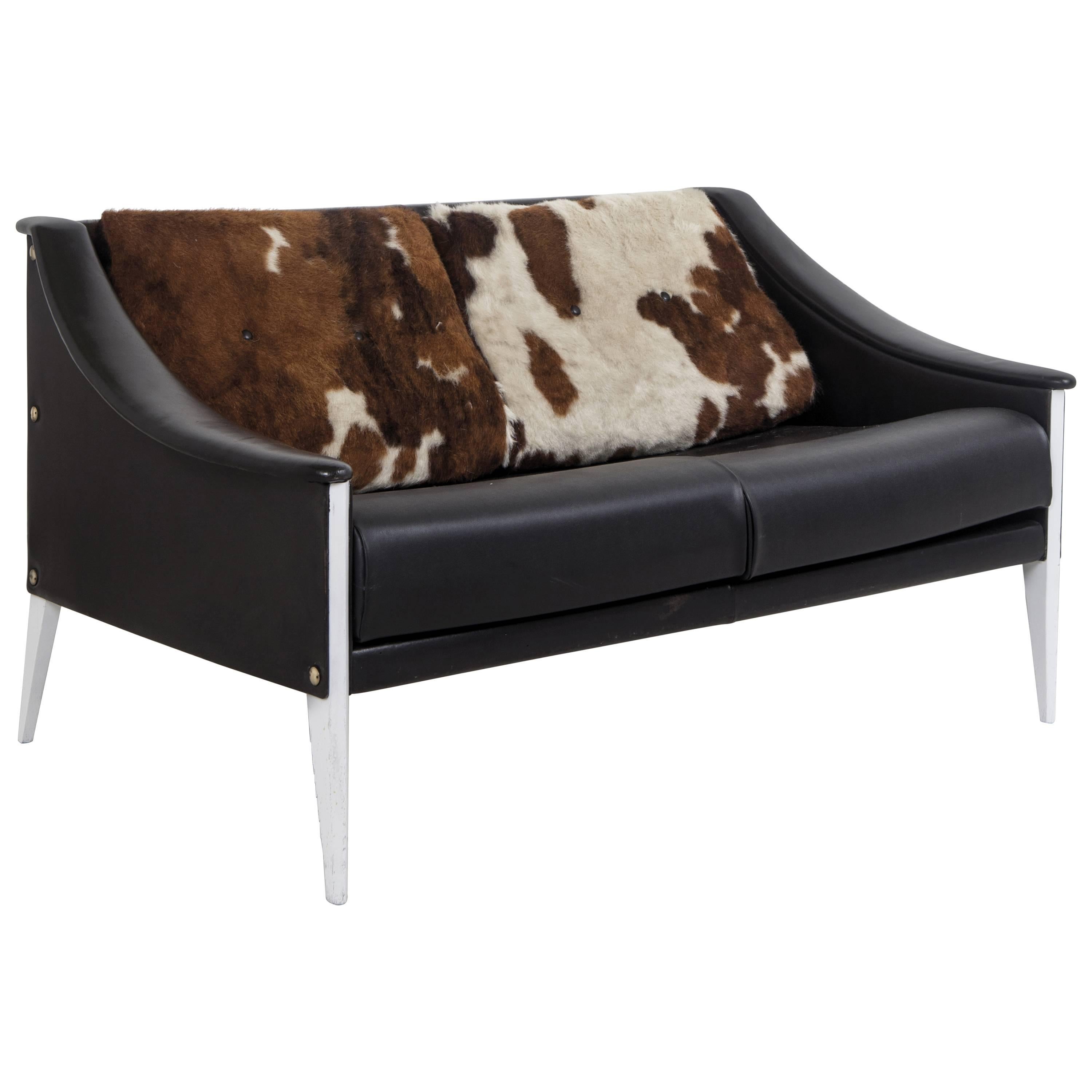 Gio Ponti, "Dezza" Sofa, Poltrona Frau Manufacturer, circa 1965, Italy ...