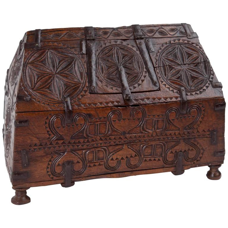 Antique English Carved Wooden Box at 1stDibs | antique carved wooden boxes