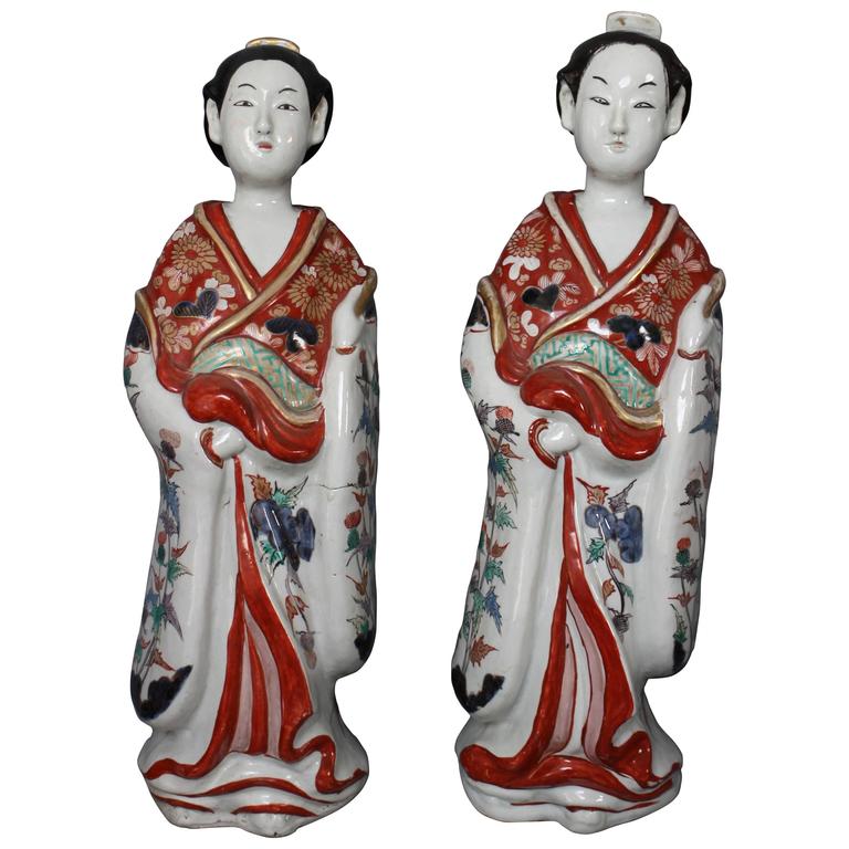 Pair of Antique Japanese Arita Geisha Figures with Thistle Pattern ...