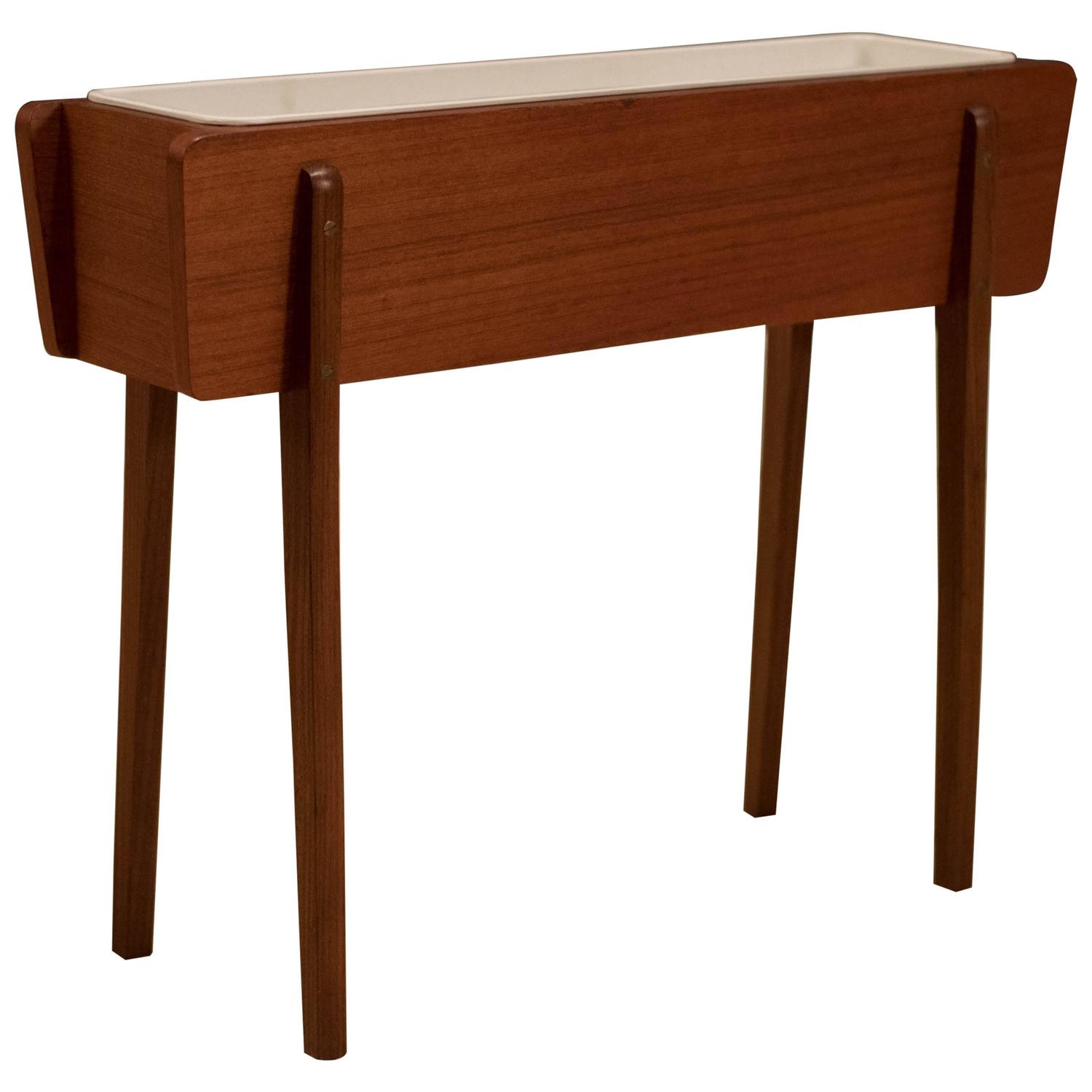 Vintage Danish Teak Planter For Sale at 1stdibs